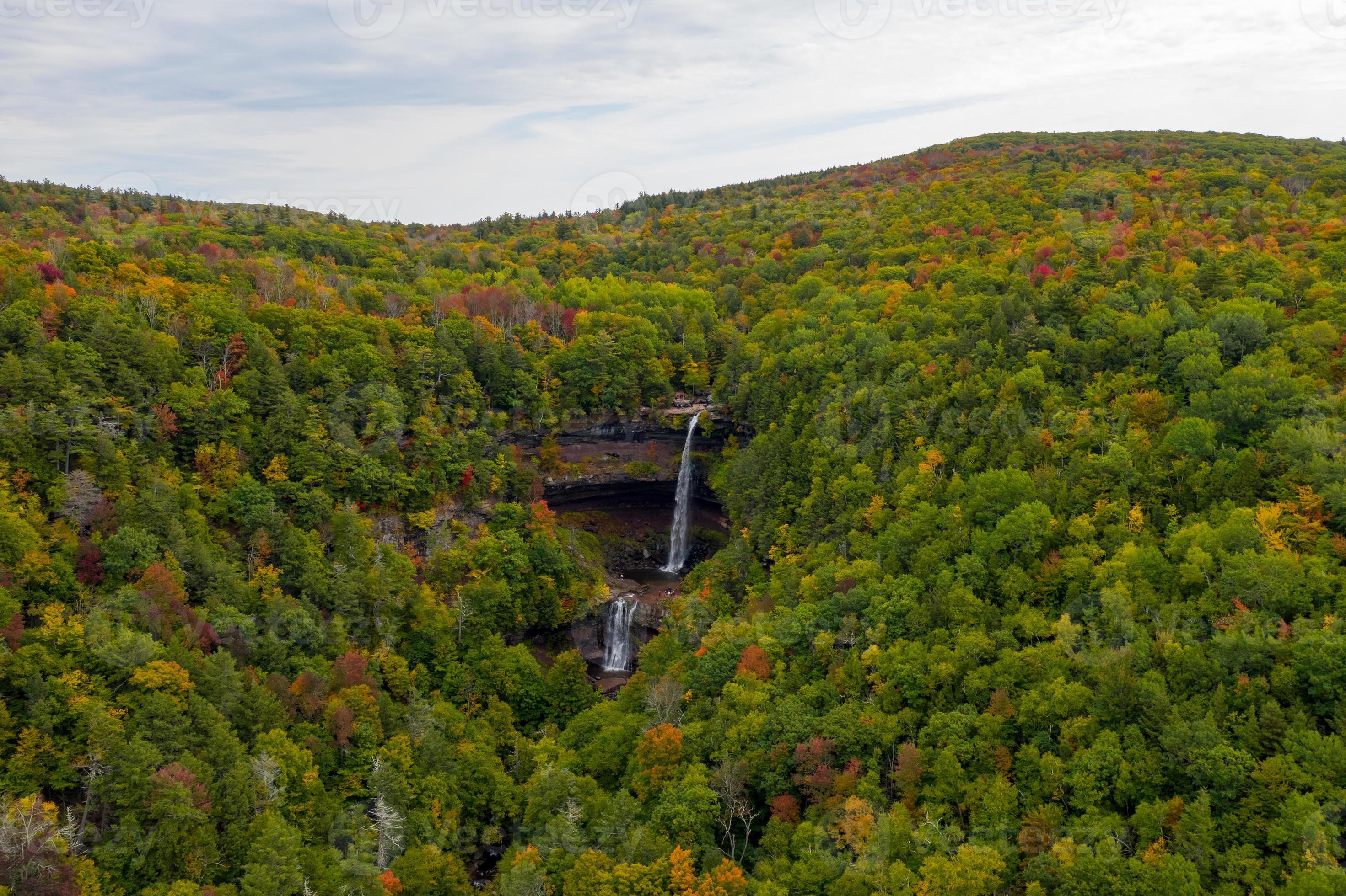 Kaaterskill Falls and Fall Foliage in The Catskill Mountains in upstate New York. 16174515 Stock ...
