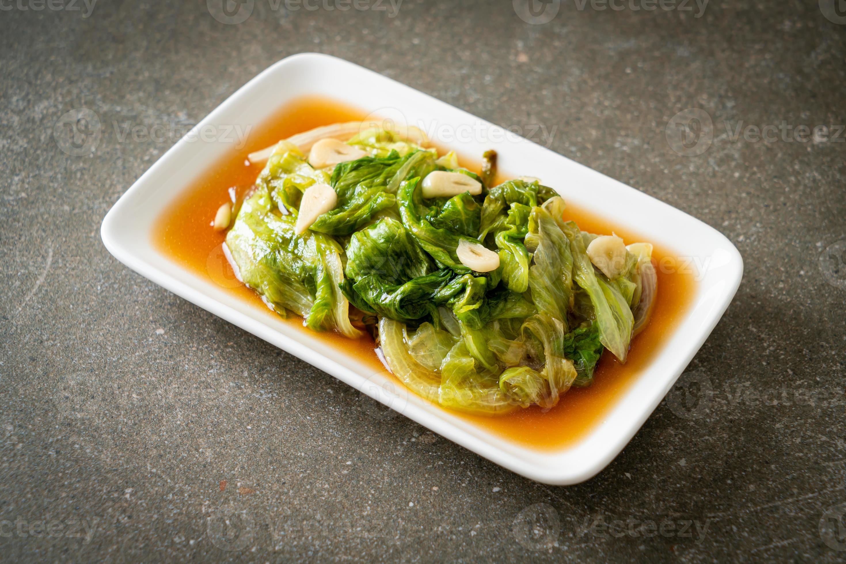 Stir fried Iceberg lettuce with Oyster sauce 16343632 Stock Photo at ...