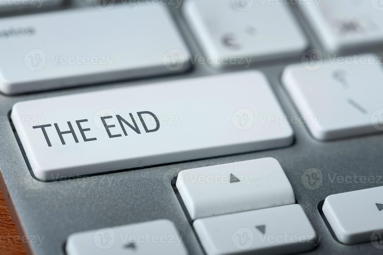 the end button on keyboard 16402295 Stock Photo at Vecteezy