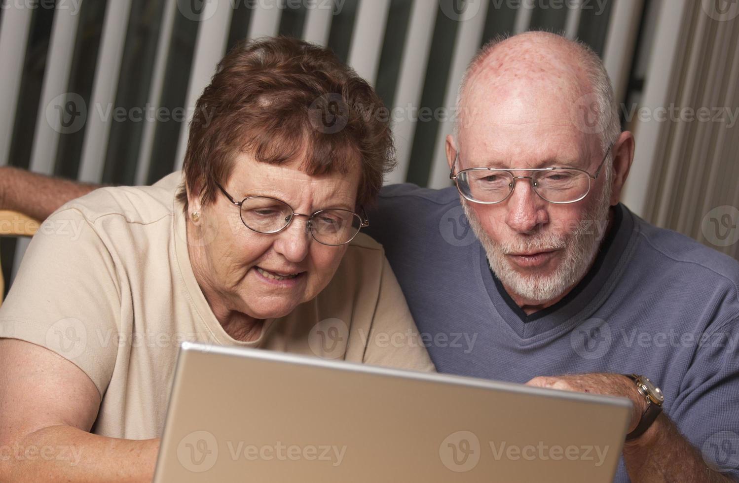 Senior Computer Stock Photos, Images and Backgrounds for Free Download