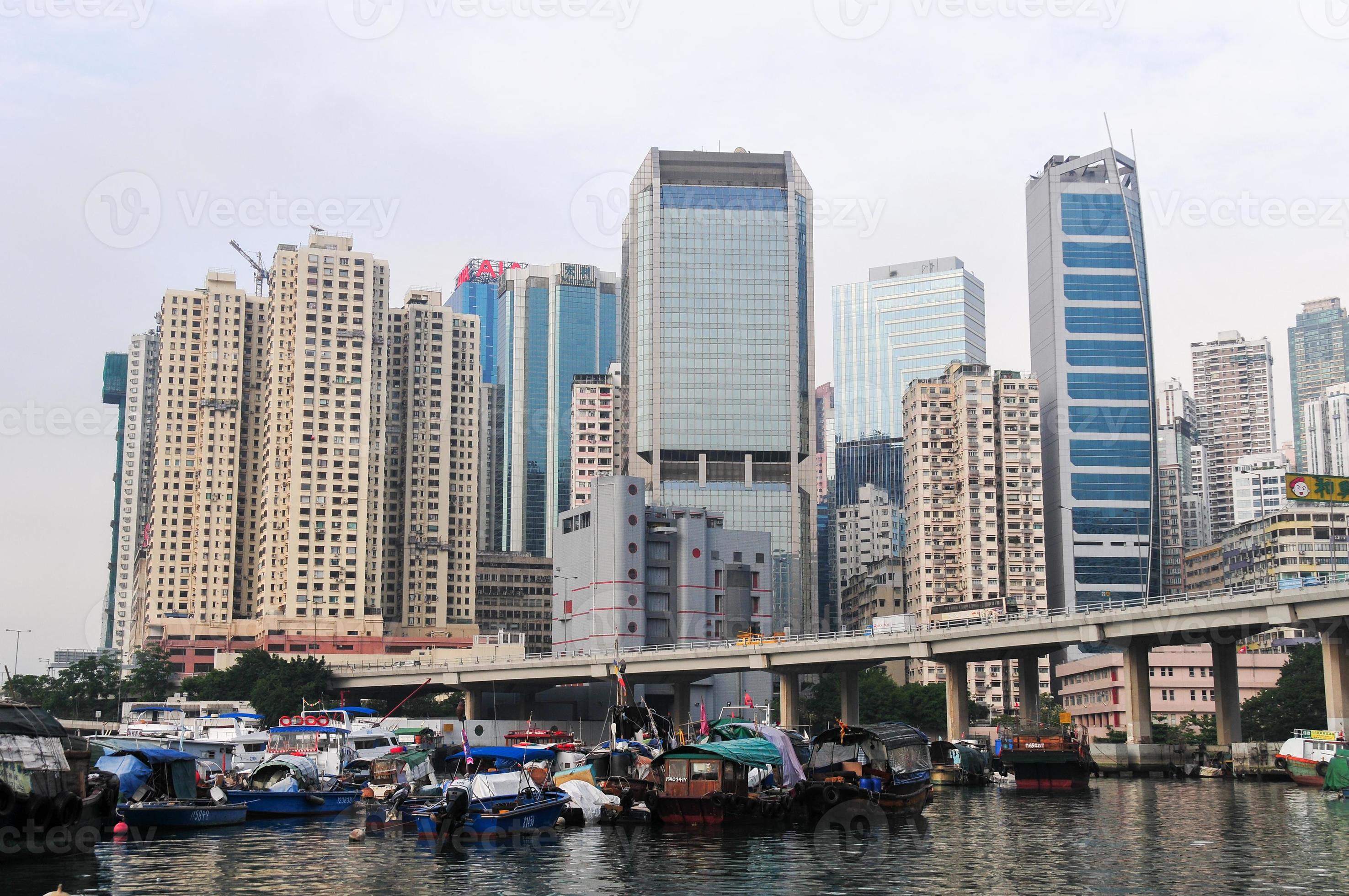 Hong Kong Skyline 16722448 Stock Photo at Vecteezy