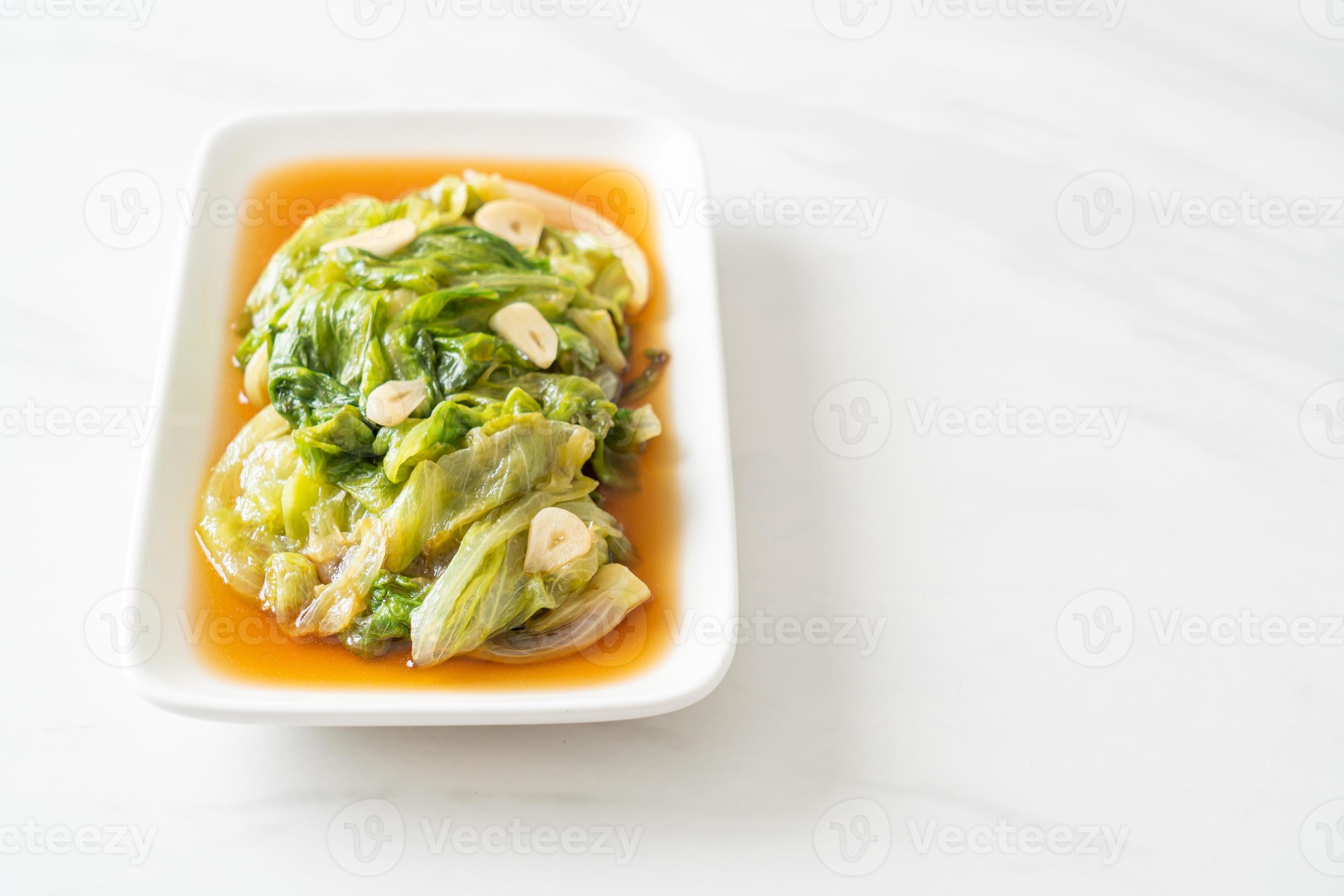 Stir fried Iceberg lettuce with Oyster sauce 16789454 Stock Photo at ...