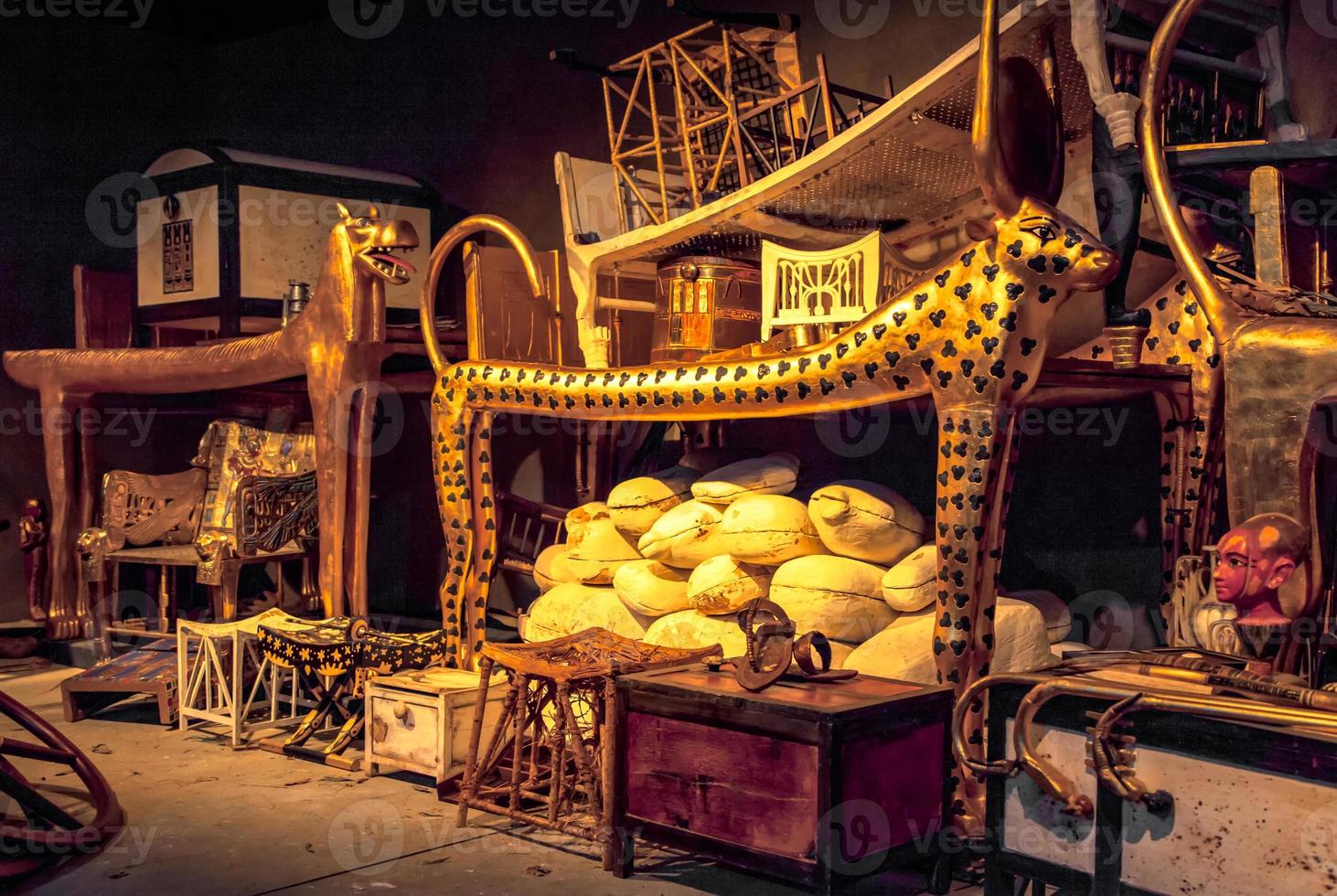 The tomb and treasures of King Tut 17324664 Stock Photo at Vecteezy