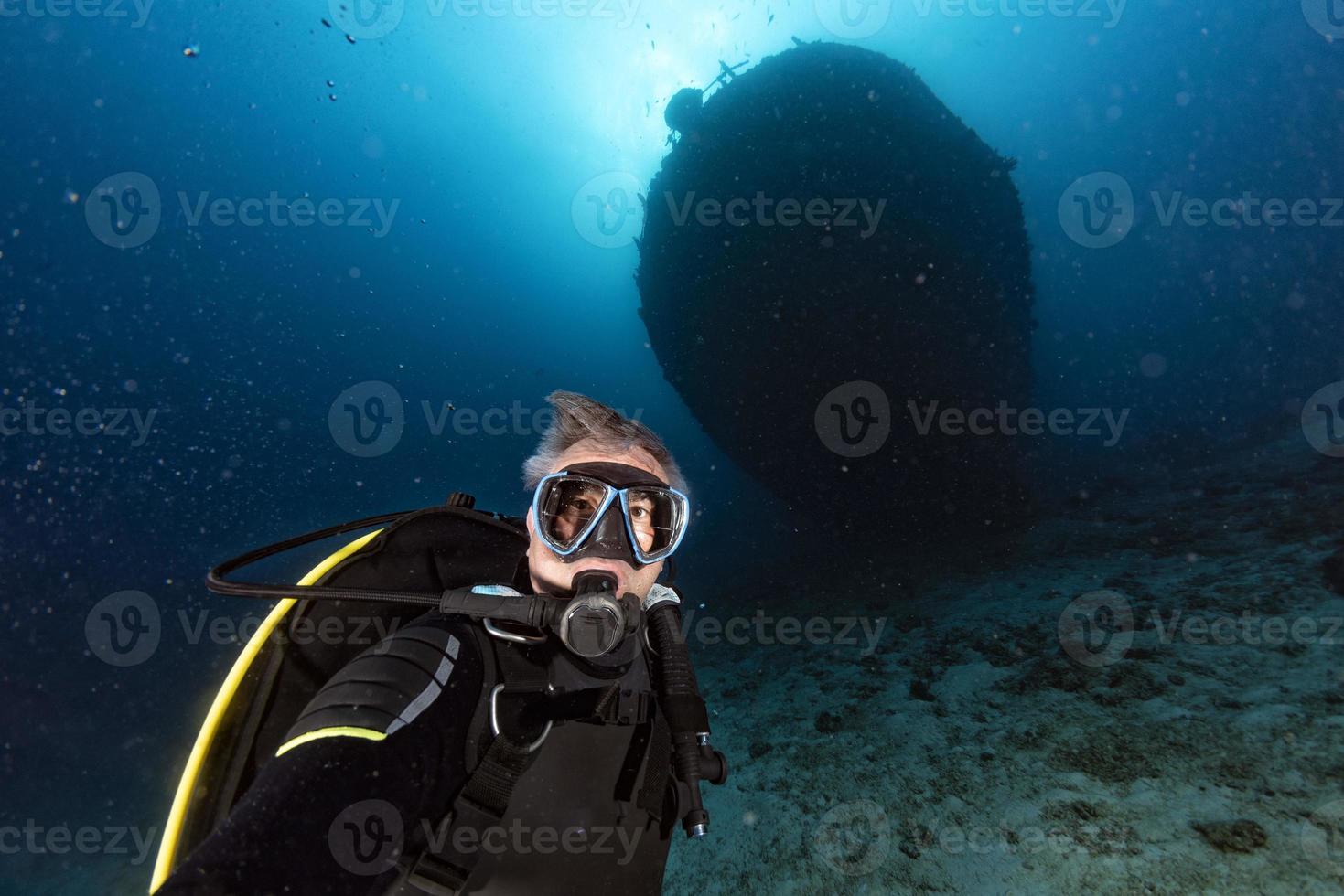 scuba diver diving Ship Wreck in maldives indian ocean 20347163 Stock ... scuba diver diving Ship Wreck in maldives indian ocean 20347163 Stock ...