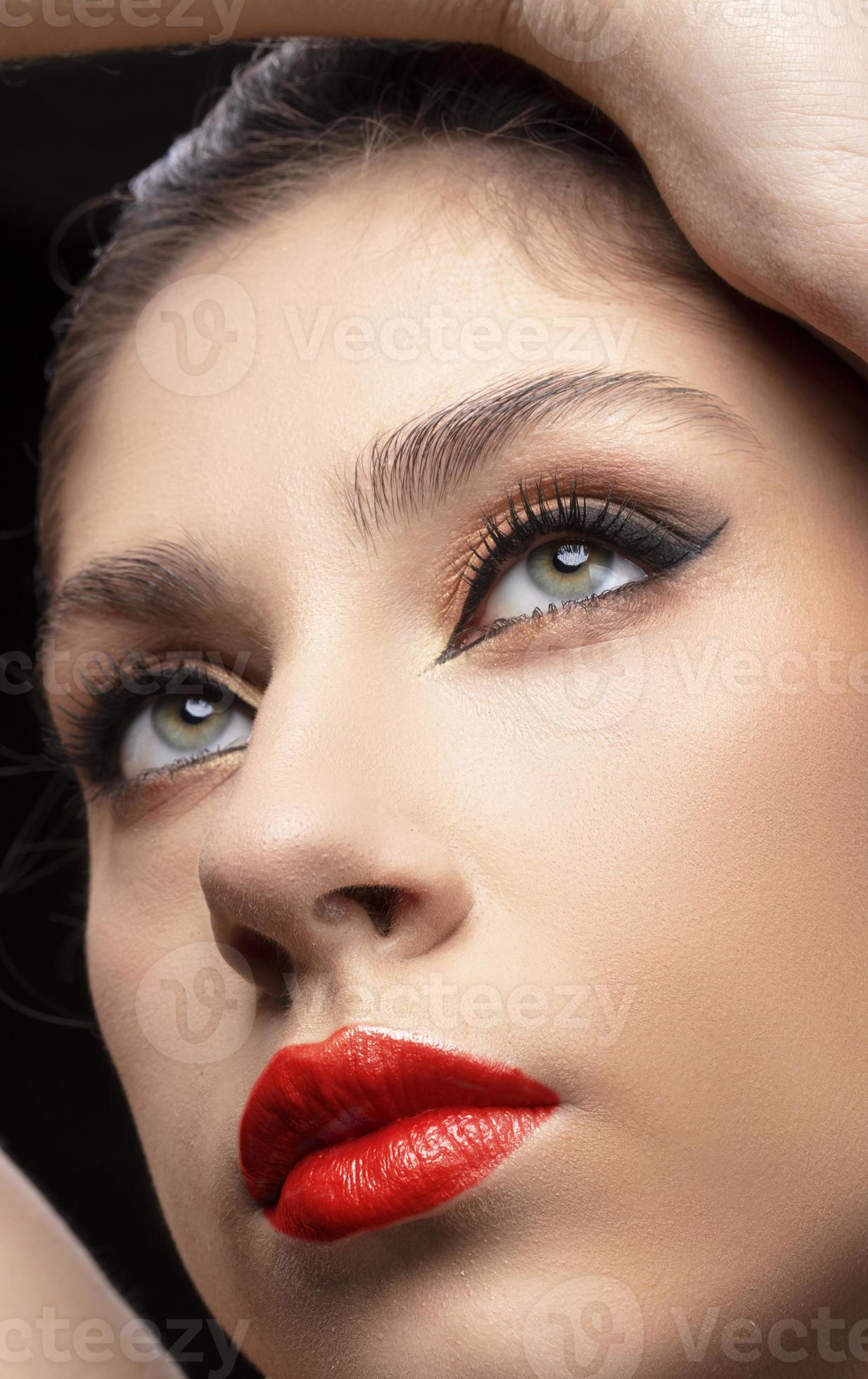 Beautiful Young Brunette Woman Face Portrait Beauty Model Girl With