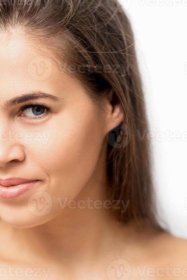 Young caucasian woman beauty face 21134793 Stock Photo at Vecteezy Young caucasian woman beauty face 21134793 Stock Photo at Vecteezy