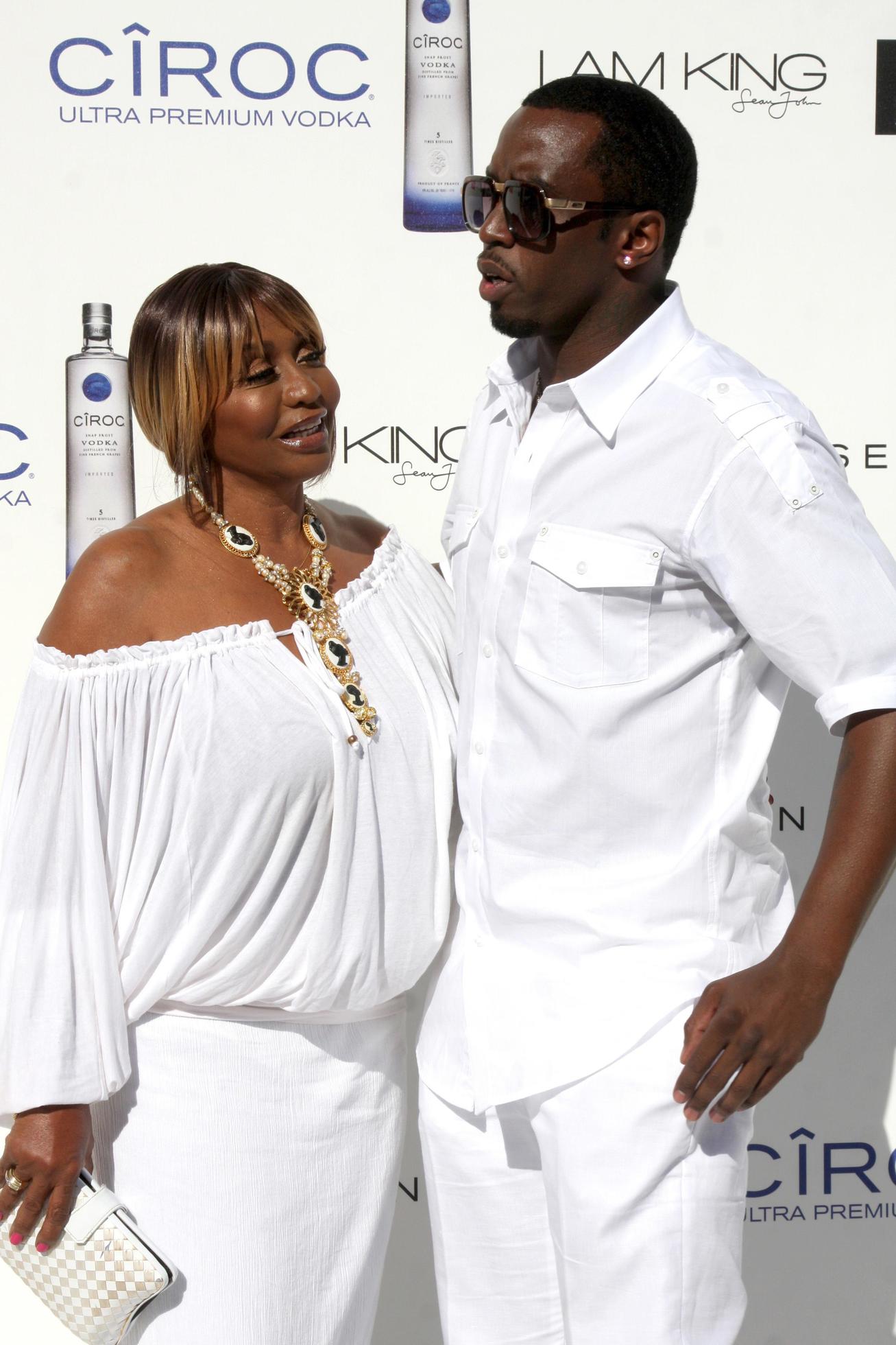 Sean Combs Mother Janice Combs Arriving At The White Party Hosted By Sean Diddy Combs Ashton