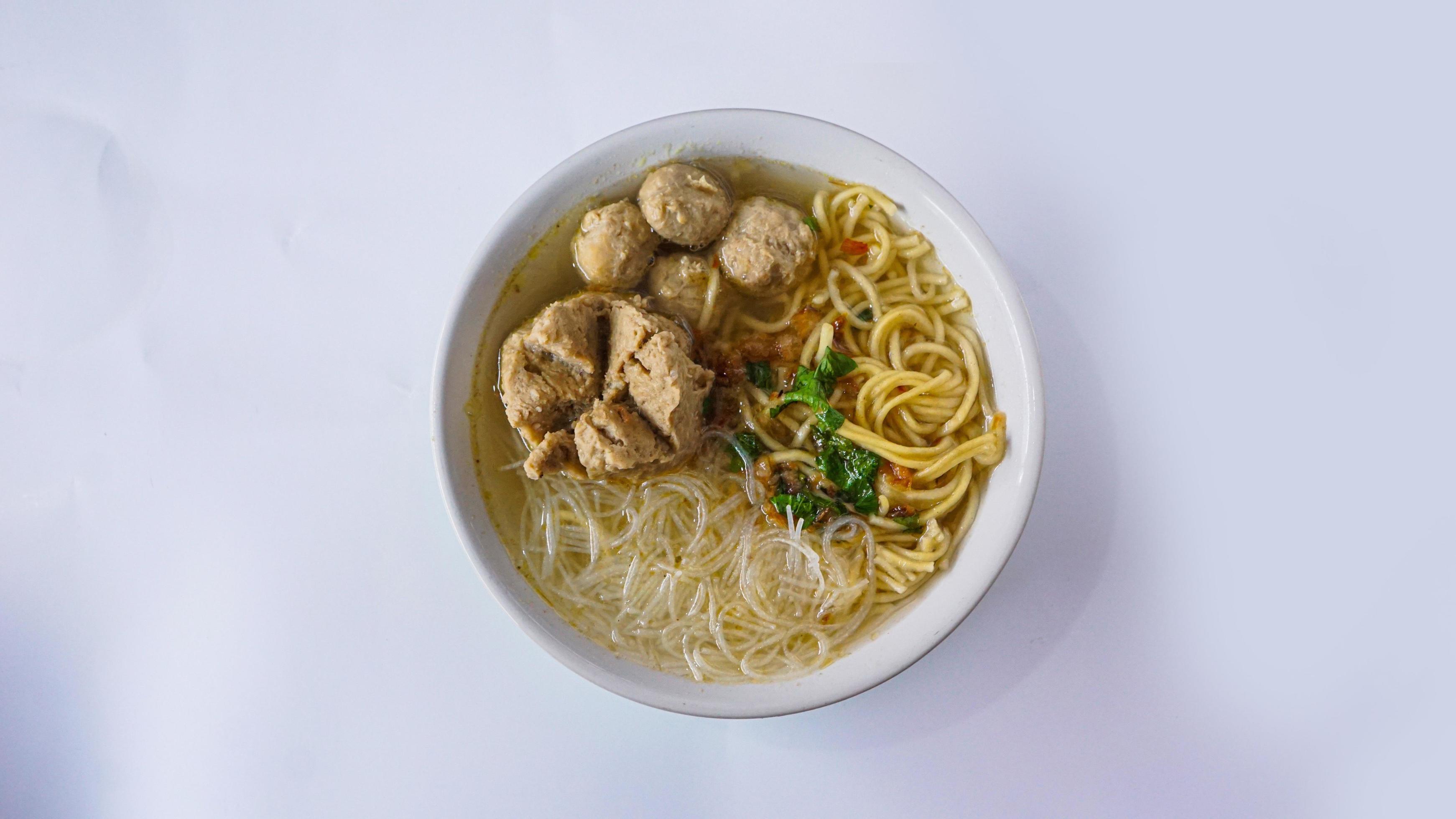 bakso super top view, meatball soup with noodles, indonesian bakso super top view, meatball soup with noodles, indonesian