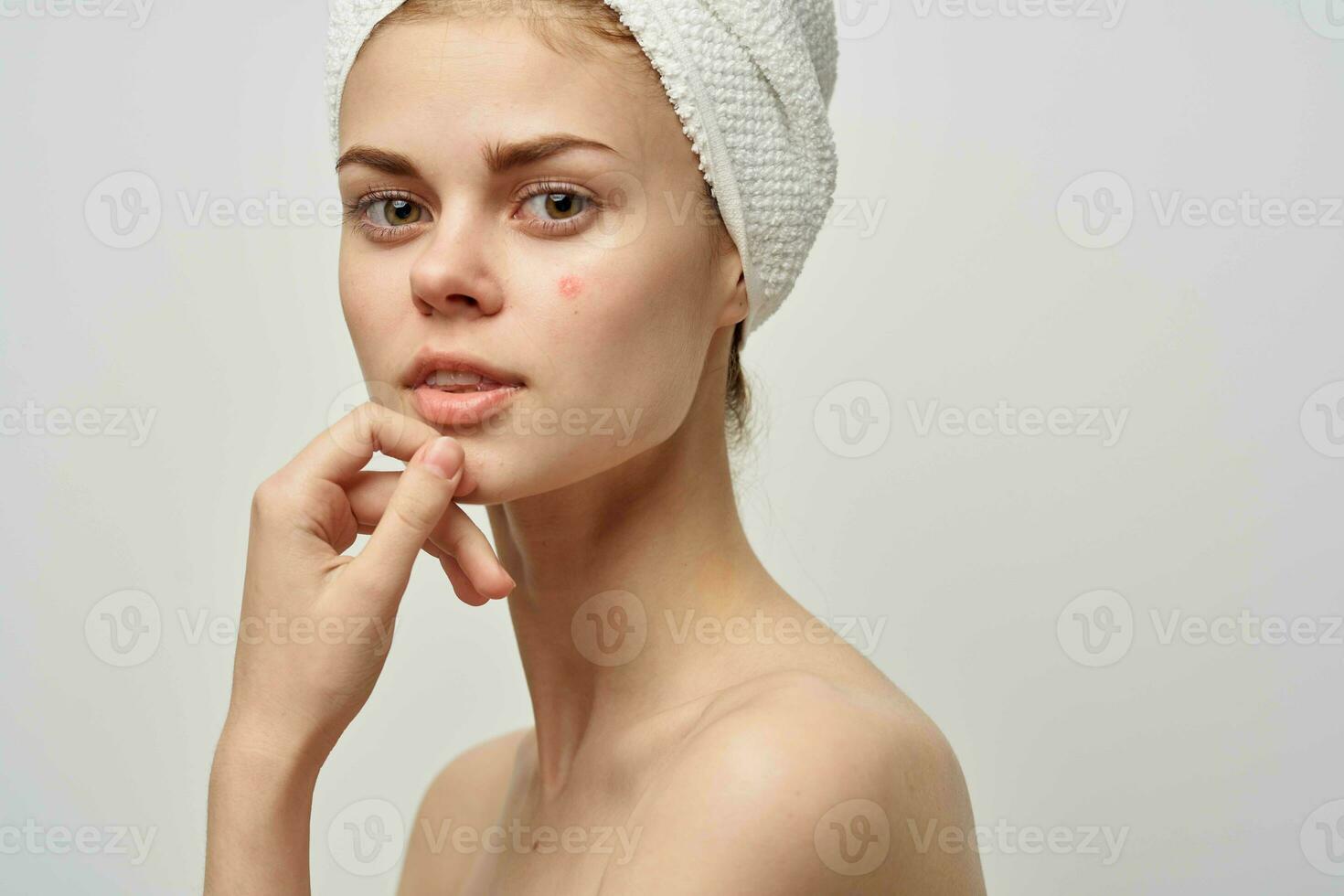 Pretty Woman Bare Shoulders Dermatology Isolated Background 22521880