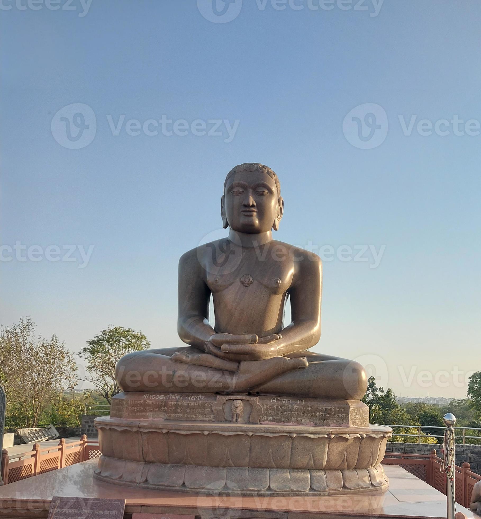 statue of buddha 22993569 Stock Photo at Vecteezy