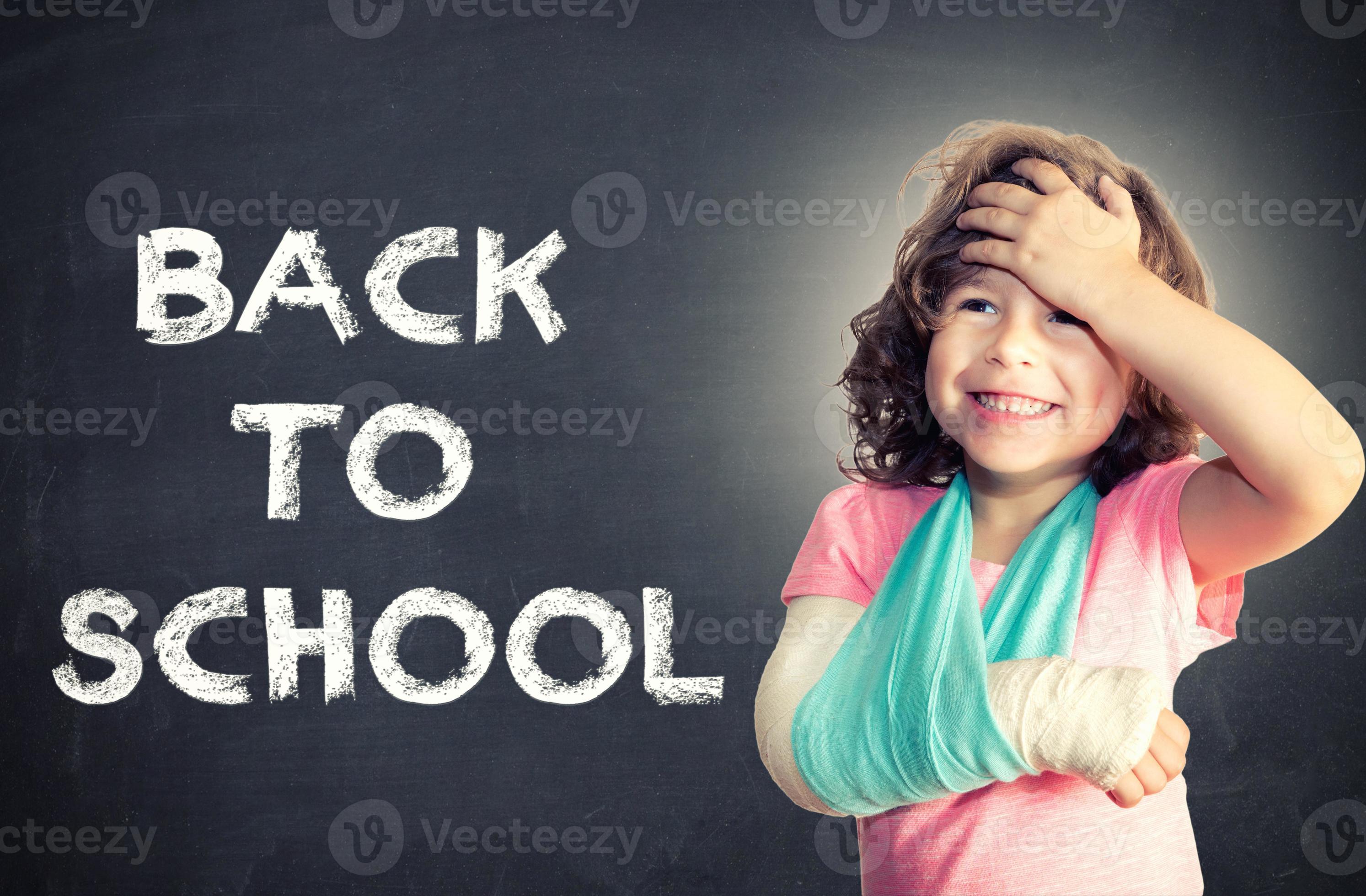 Back to school 23028913 Stock Photo at Vecteezy