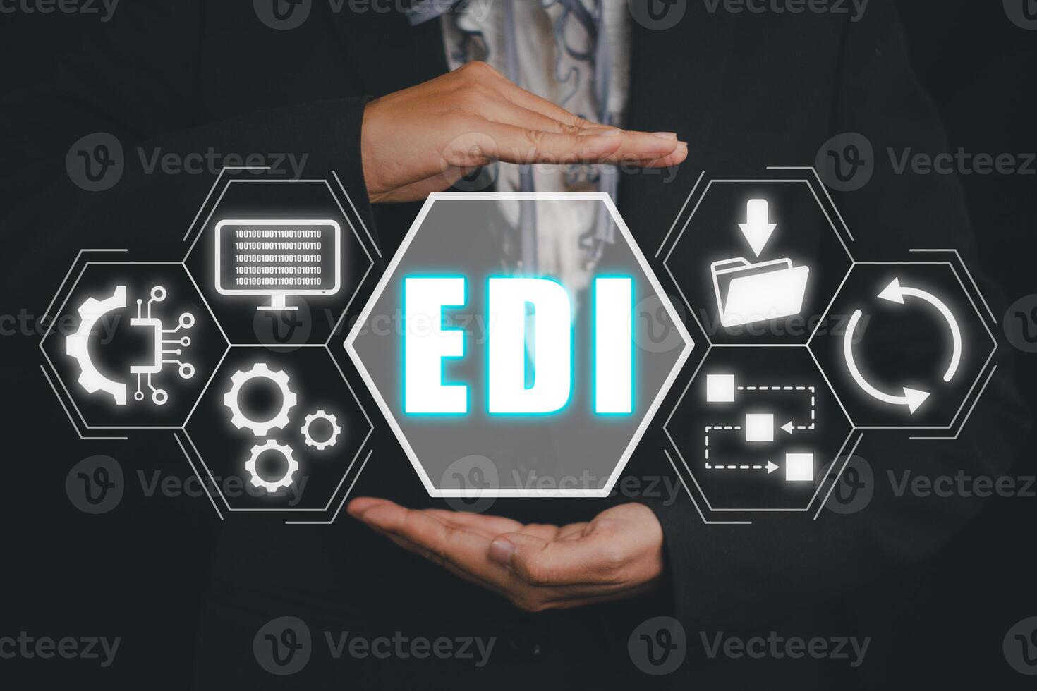 EDI, Electronic data interchange concept, Person hand holding ... EDI, Electronic data interchange concept, Person hand holding ...
