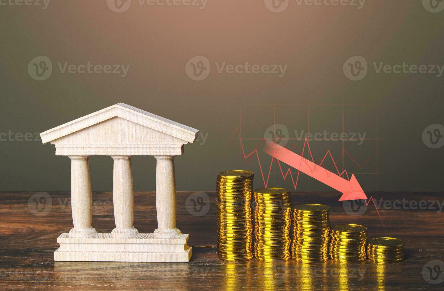 Fall in bank profits. Economic decline. Falling deposit income. Low efficiency, bad performance ...