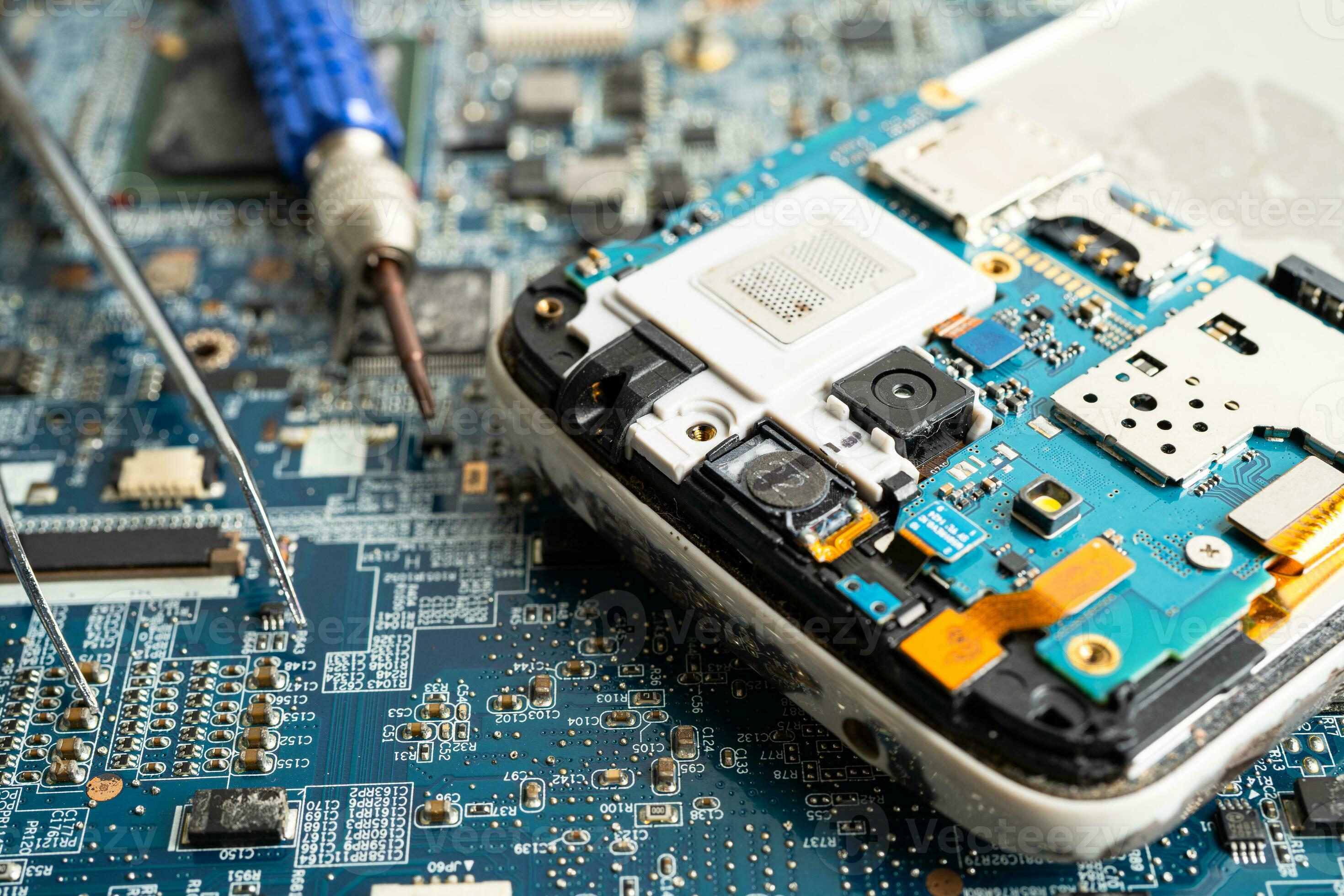 Repairing and upgrade mobile phone, electronic, computer hardware and ...