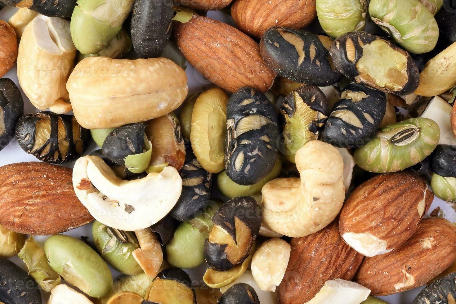 Cashew Nut Almond Green Black Soybean Baked Roasted Healthy nut bean ... Cashew Nut Almond Green Black Soybean Baked Roasted Healthy nut bean ...
