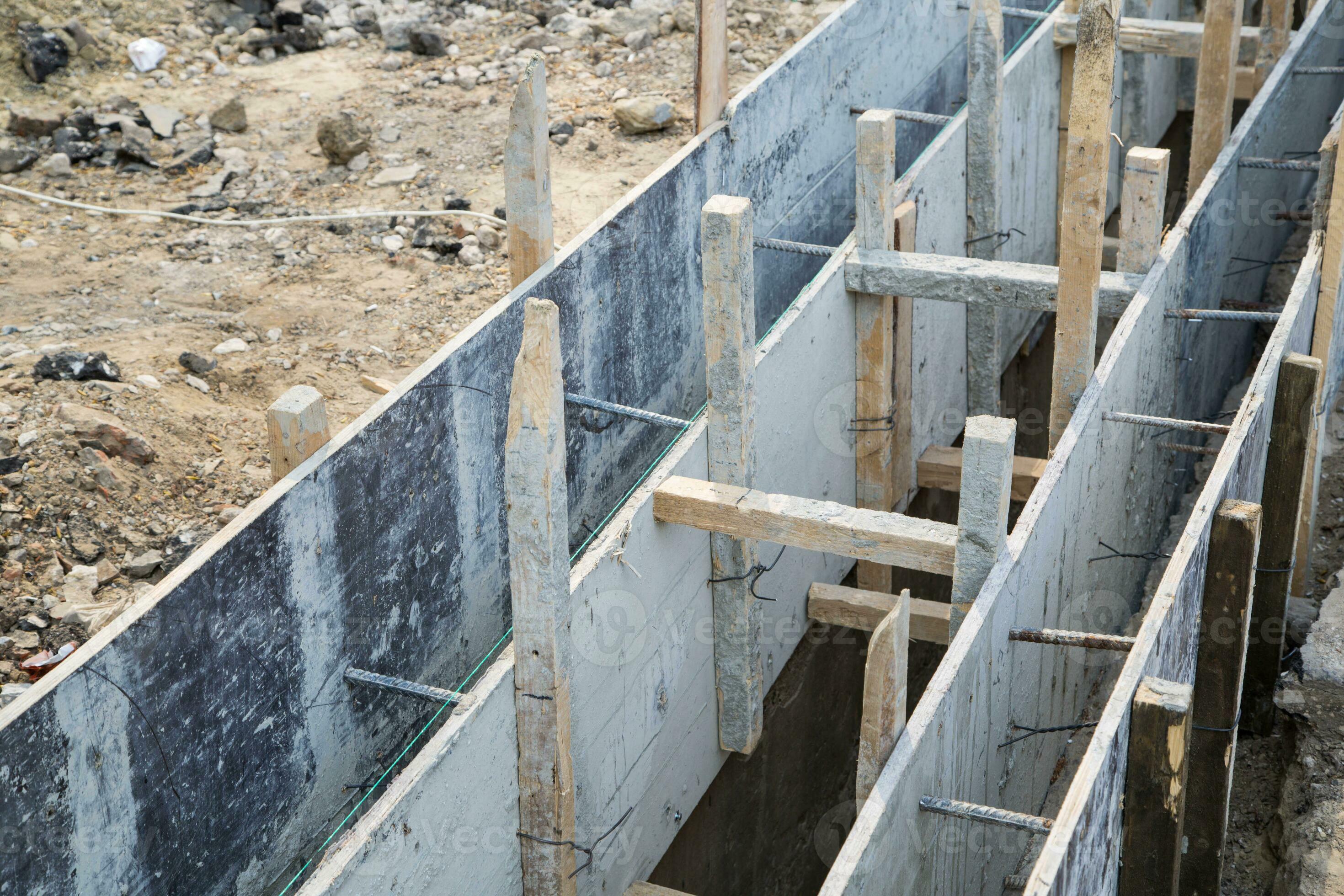 Laying the foundation of drainage system 24988202 Stock Photo at Vecteezy