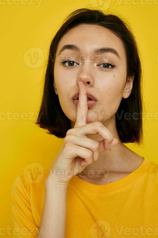 Beautiful Girl Yellow T Shirt Summer Style Hand Gesture Lifestyle