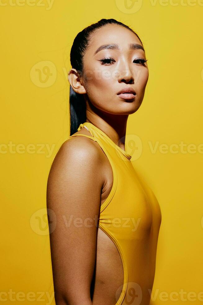 Portrait Woman Surprised Black Beauty Fashion Smile Trendy Summer