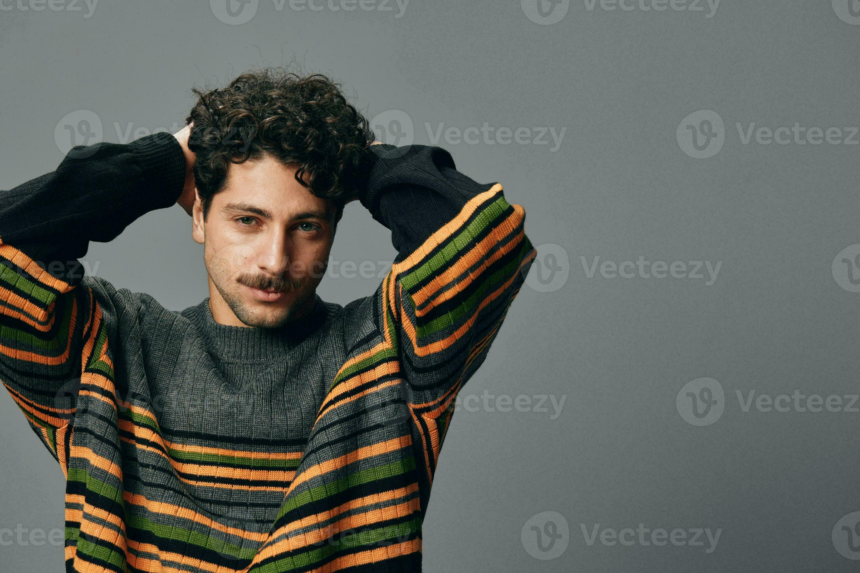 Smile Man Face Fashion Handsome Copyspace Portrait Hipster 26410772
