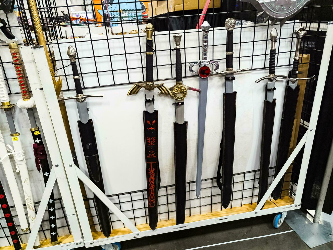 portland, Oregón, Estados Unidos - 23.09.2023 cómic estafa convención. personas vestido en ...