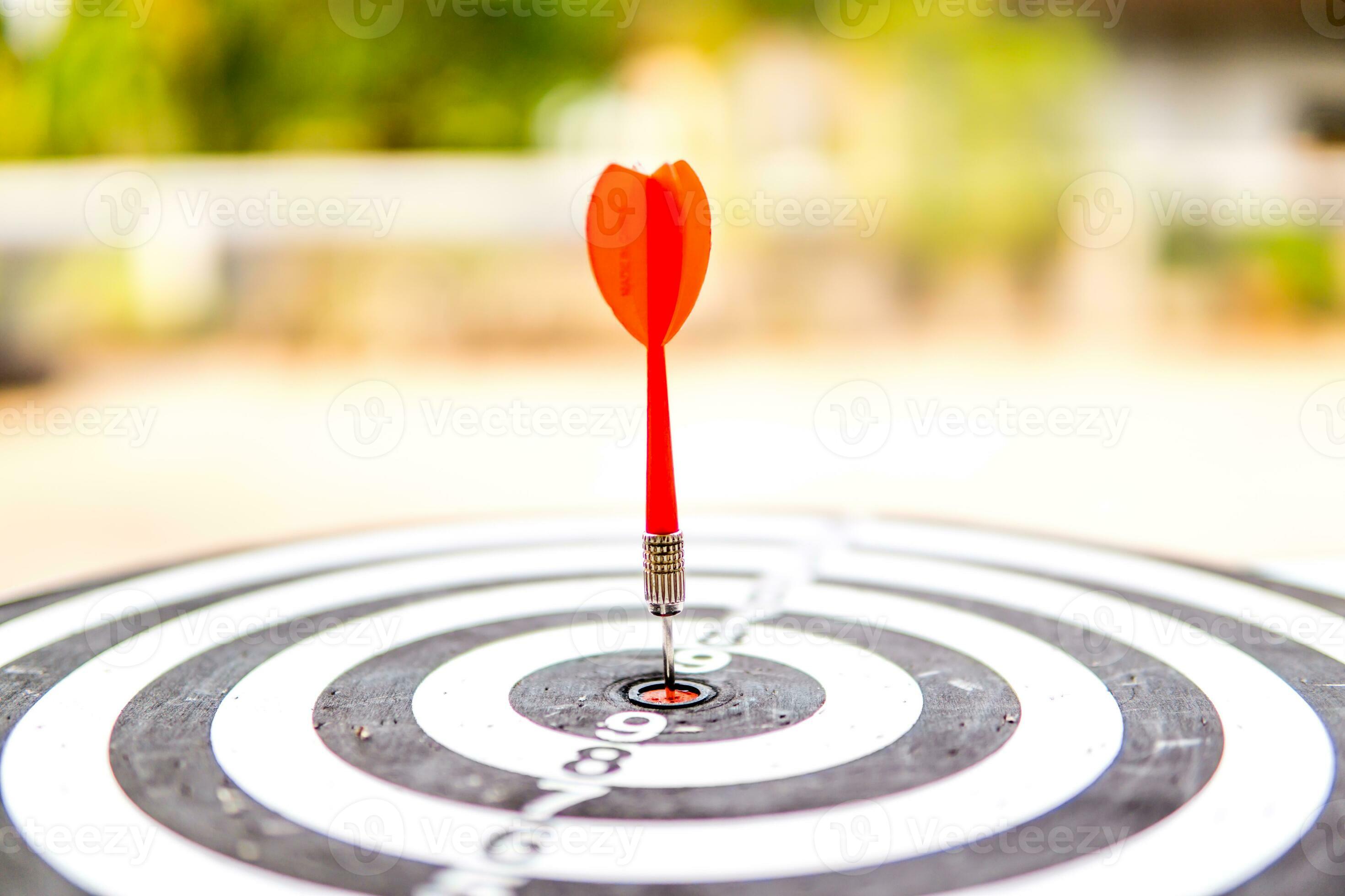 Red darts, business concept with target 30350086 Stock Photo at Vecteezy