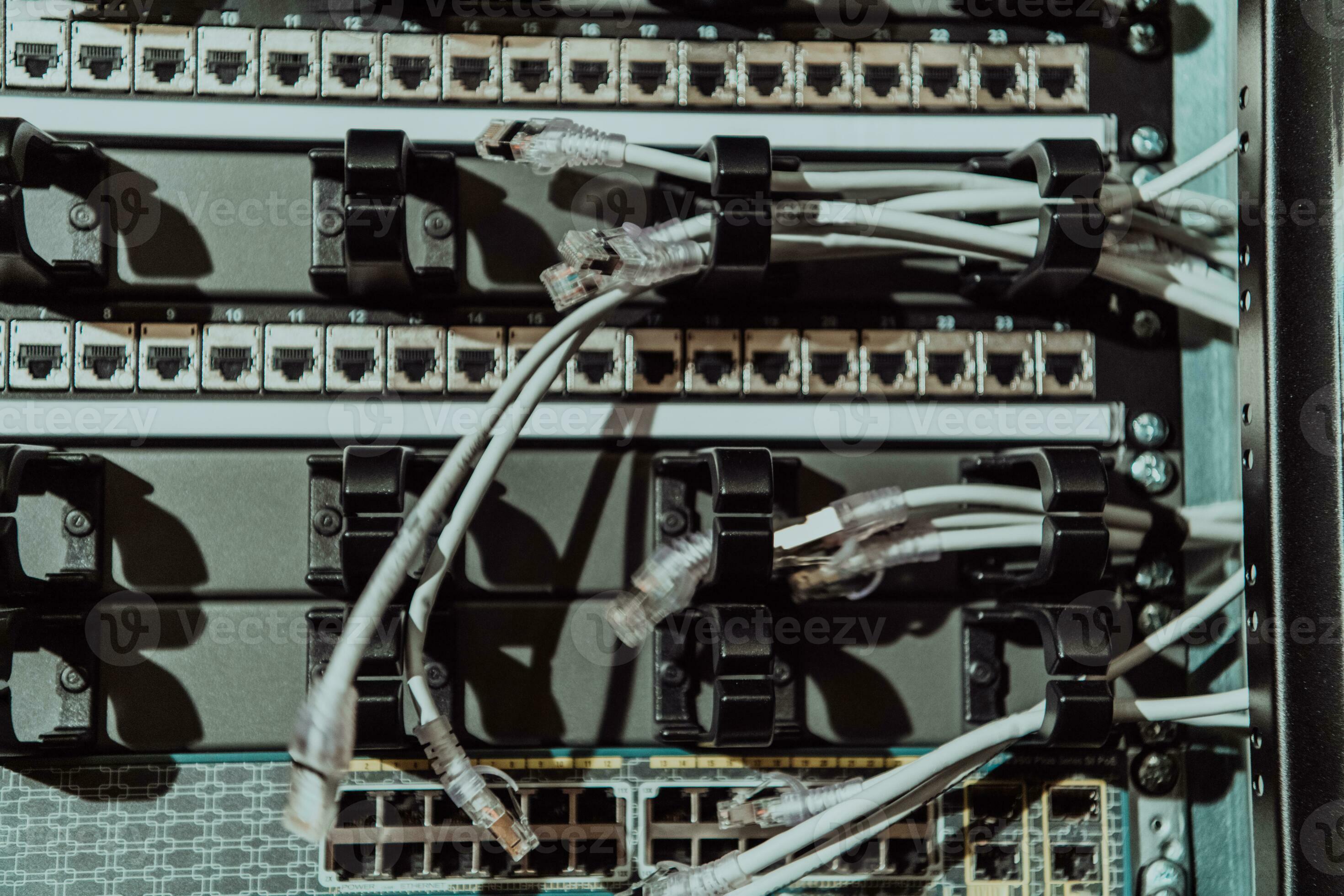 Close up of technician setting up network in server room 31029670 Stock ... Close up of technician setting up network in server room 31029670 Stock ...