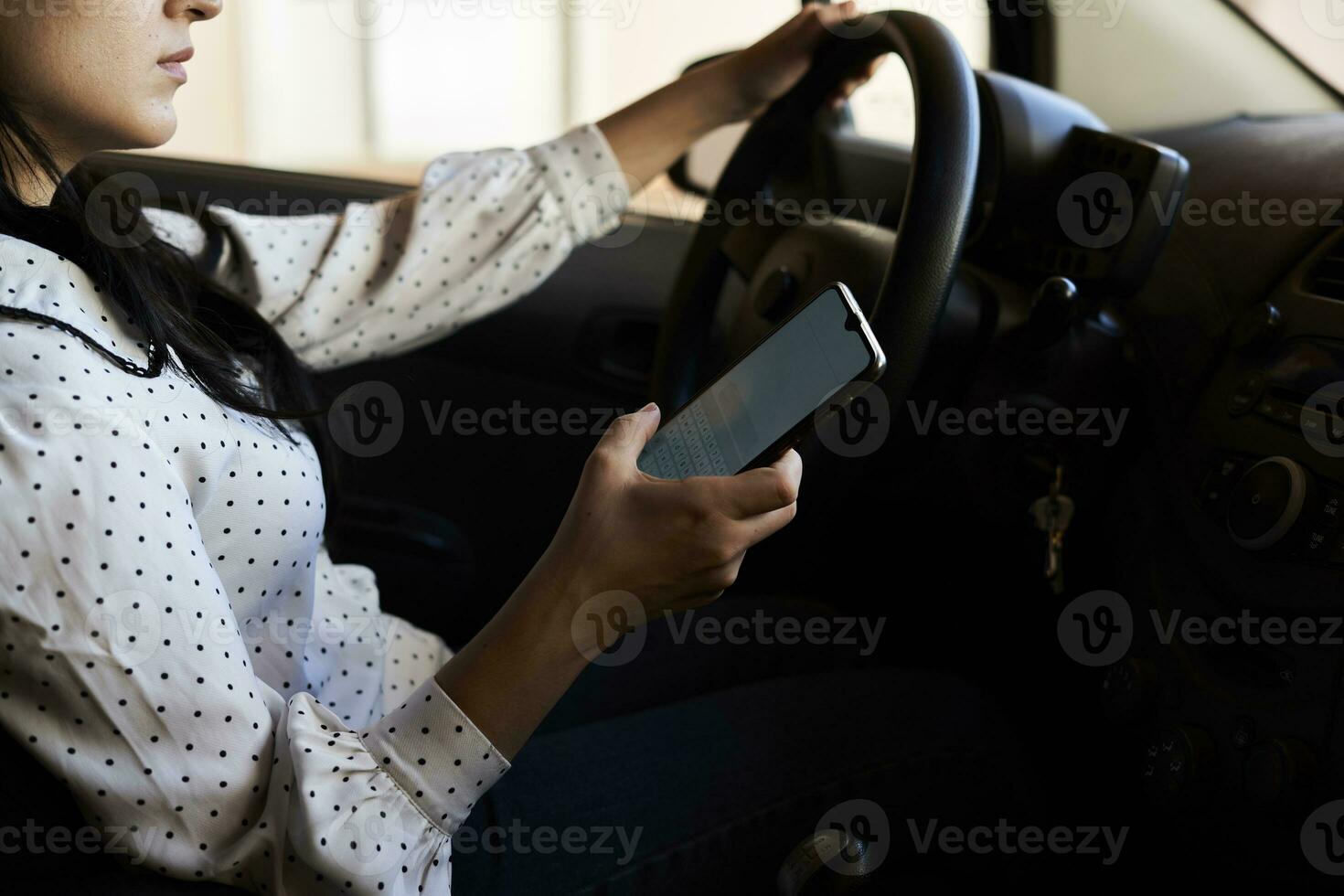 Texting and driving concept 31177108 Stock Photo at Vecteezy