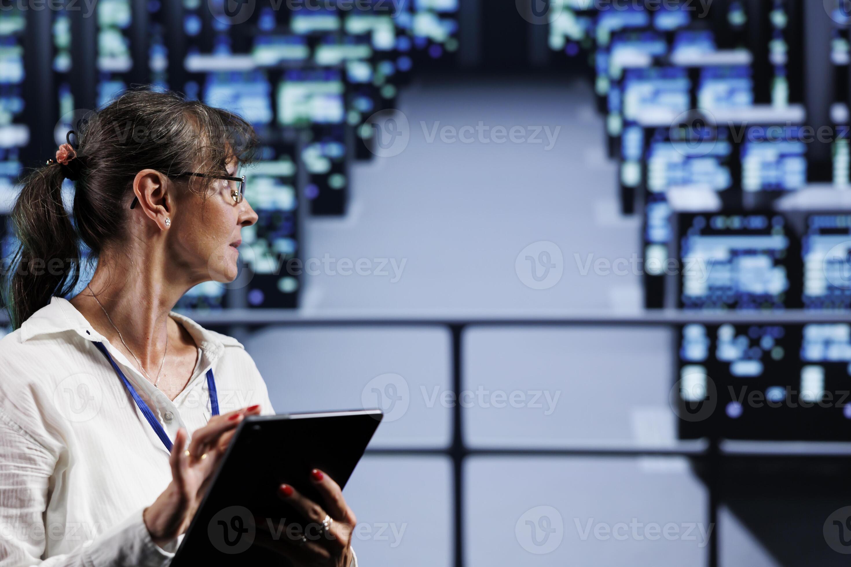 Computadora Científico Preparando Nube Informática Servicio Recuperación Plan Supervisión Datos