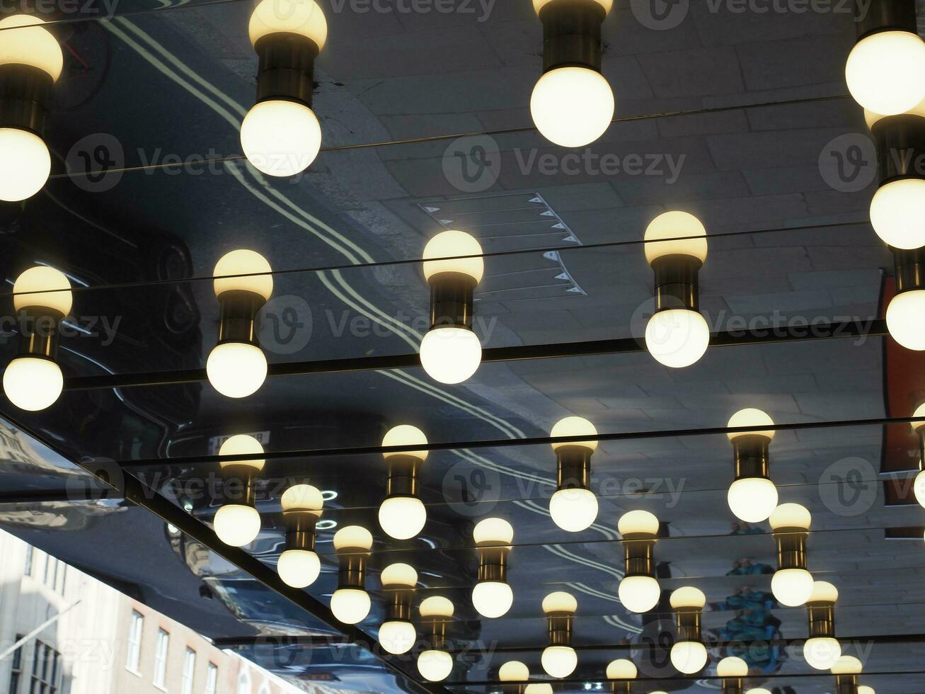 many light bulbs 33119386 Stock Photo at Vecteezy many light bulbs 33119386 Stock Photo at Vecteezy