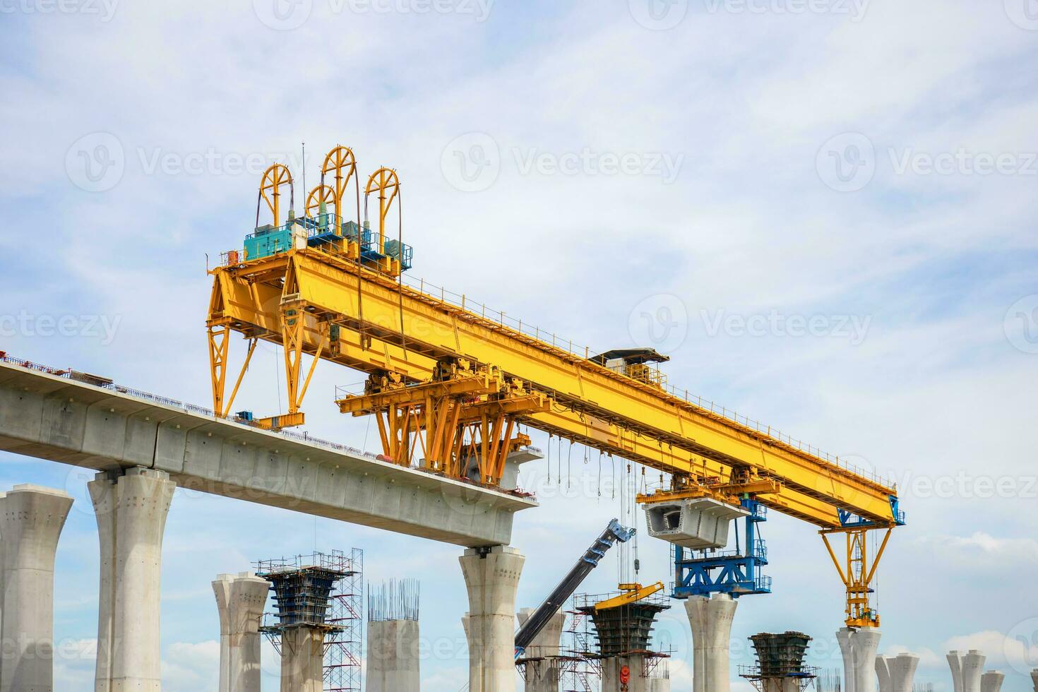 High-speed rail infrastructure construct concepts, Construction of a ...