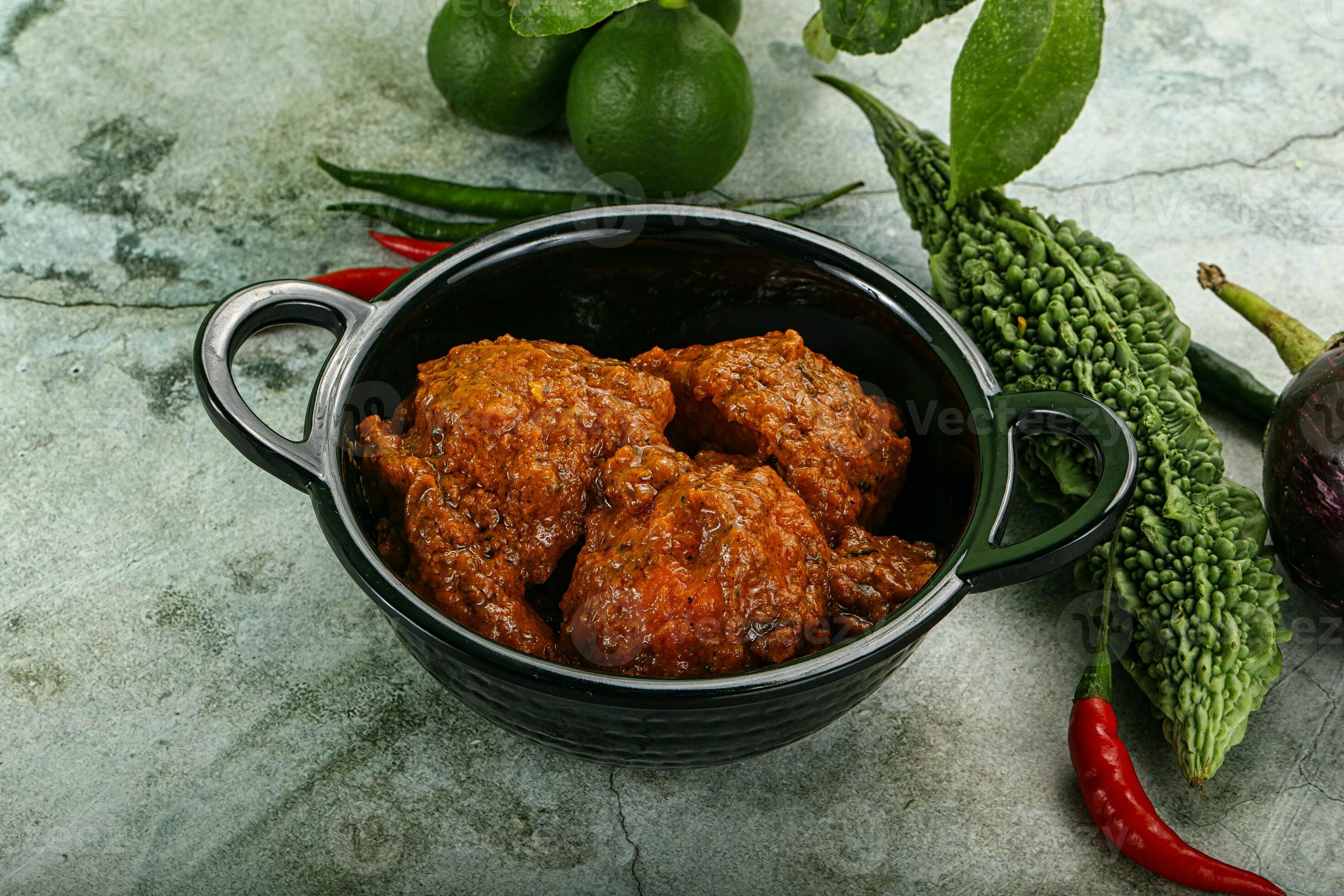 Kashmiri aloo dum - potato stuffed cheese 34080747 Stock Photo at Vecteezy