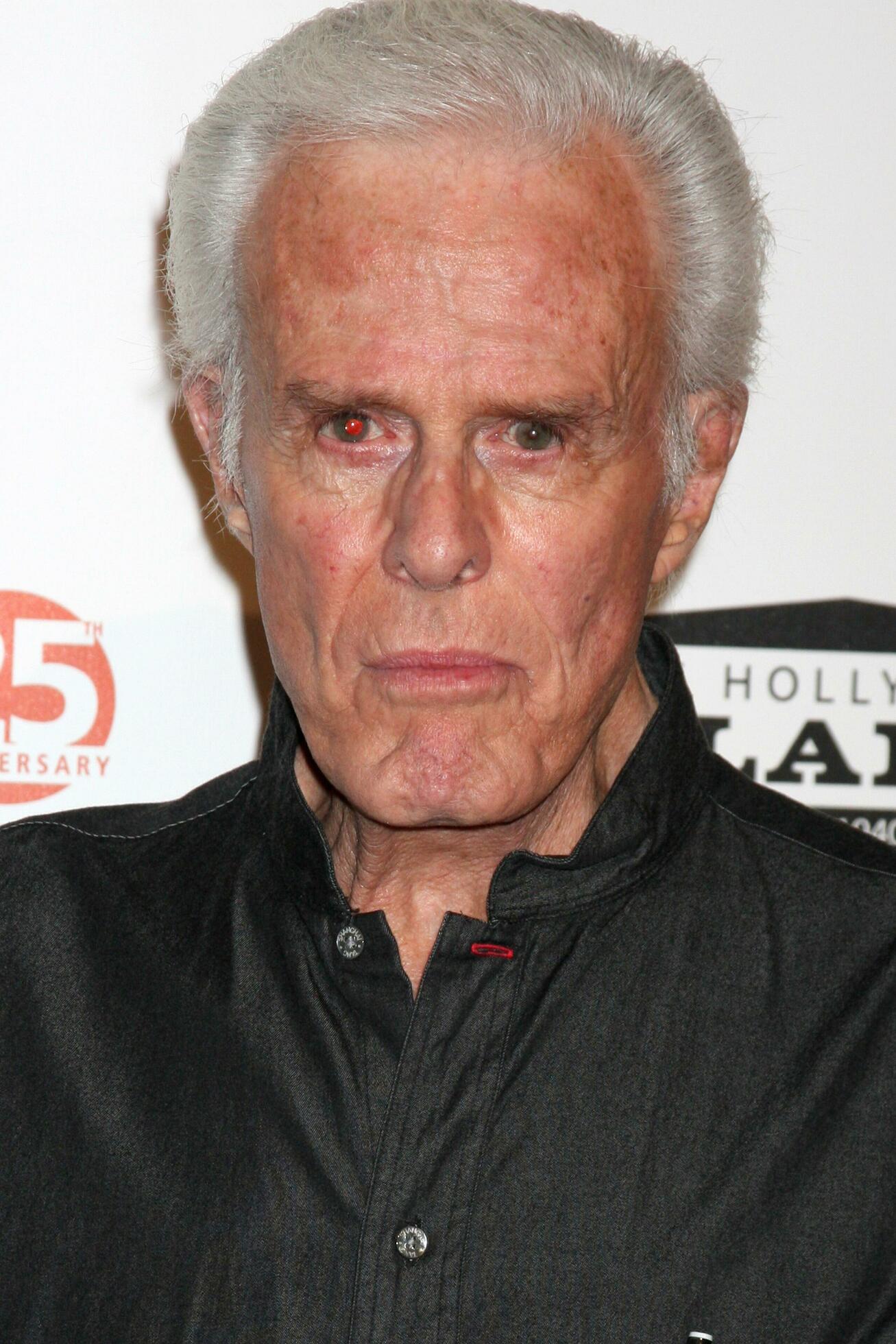 Robert Culp arriving at the 2009 Lint Roller Party Hollywood Palladium Los Angeles CA October 3 ...