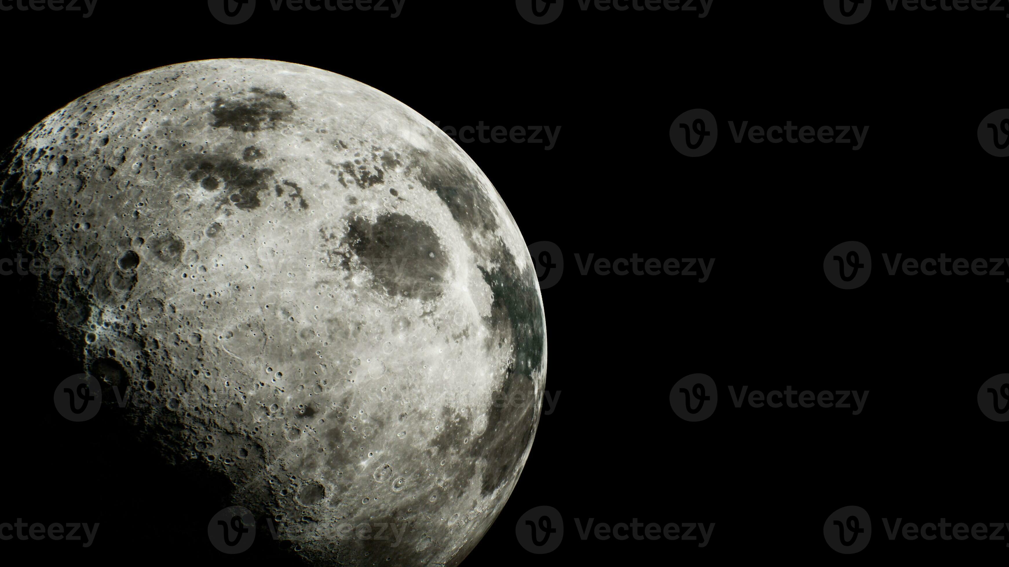glimpse of the sunlit crescent of the moon from outer space 35106357 ... glimpse of the sunlit crescent of the moon from outer space 35106357 ...