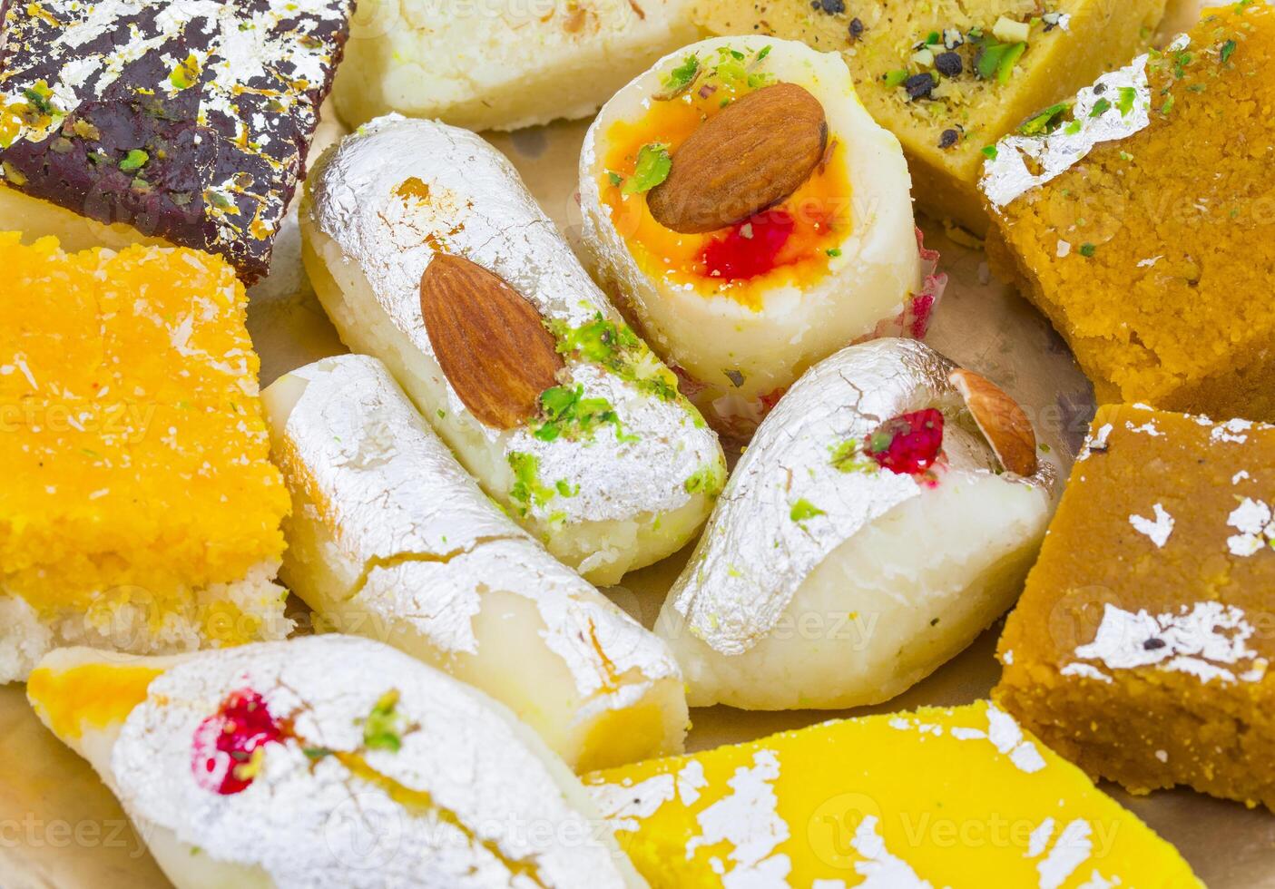 Page 2 | Arabic Sweets Stock Photos, Images and Backgrounds for Free ...