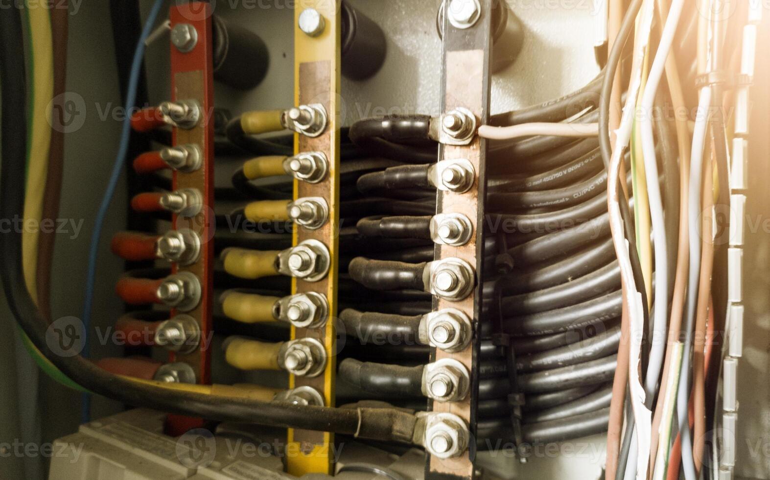 Three Phase Cable Point With Copper Busbar And Connection Bolt
