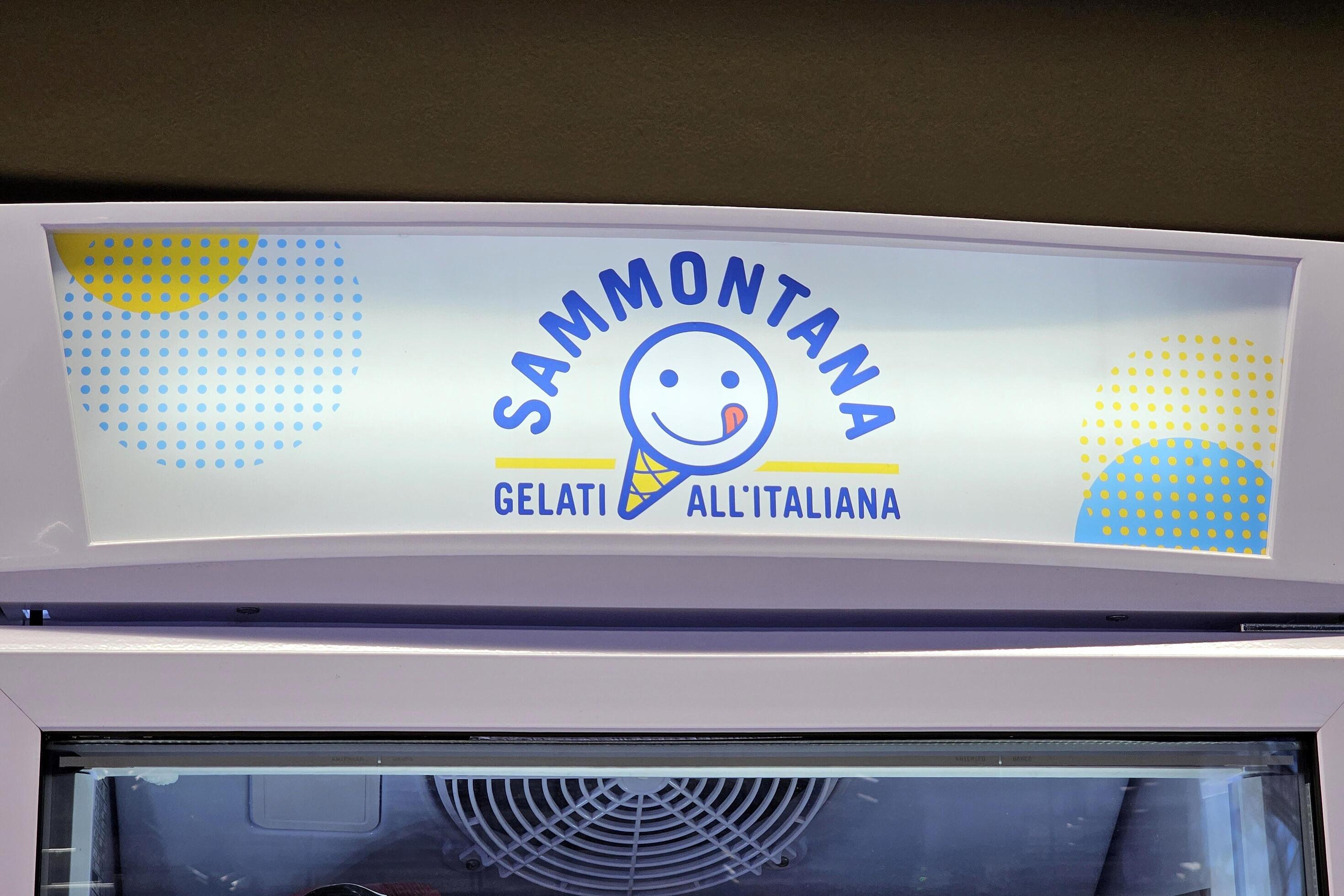 BANGKOK, THAILAND AUGUST 14, 2023 Sammontana Gelati All Italiana Sign. Sammontana is an famous ...
