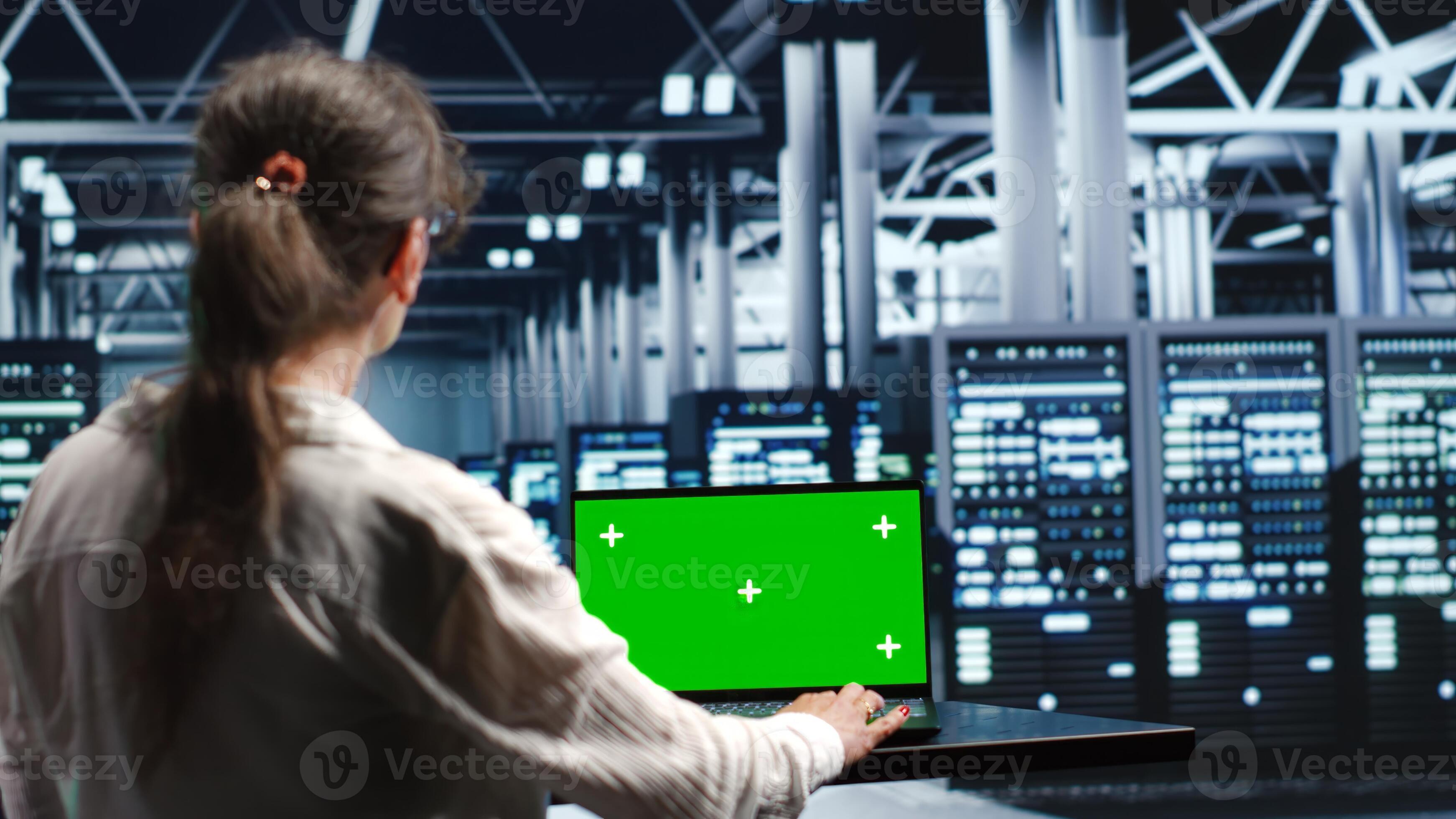 Experienced It Developer In Server Farm Housing High End Racks Capable Of Quickly And