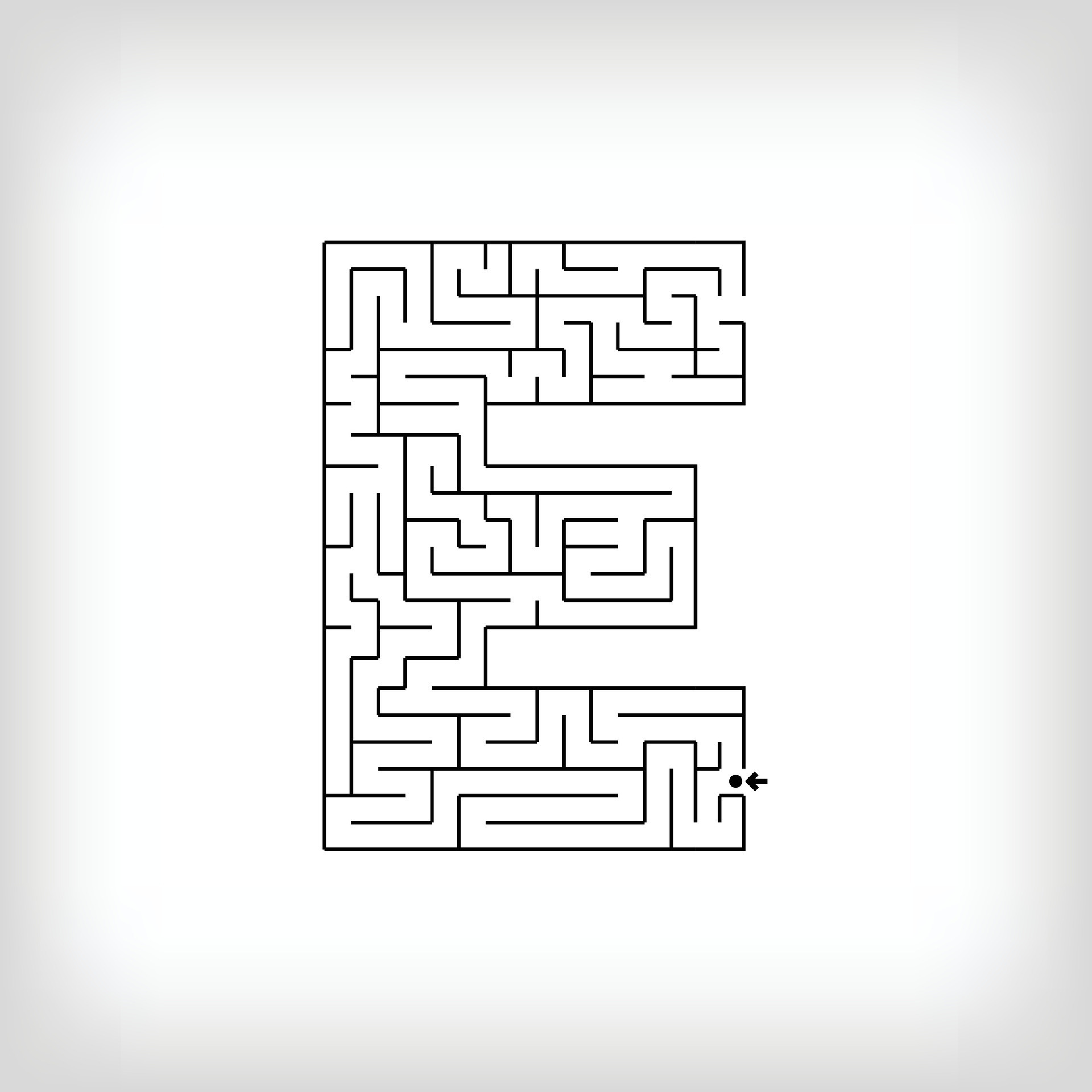 Unique linear letter E maze puzzle. Confusing game and educational ...
