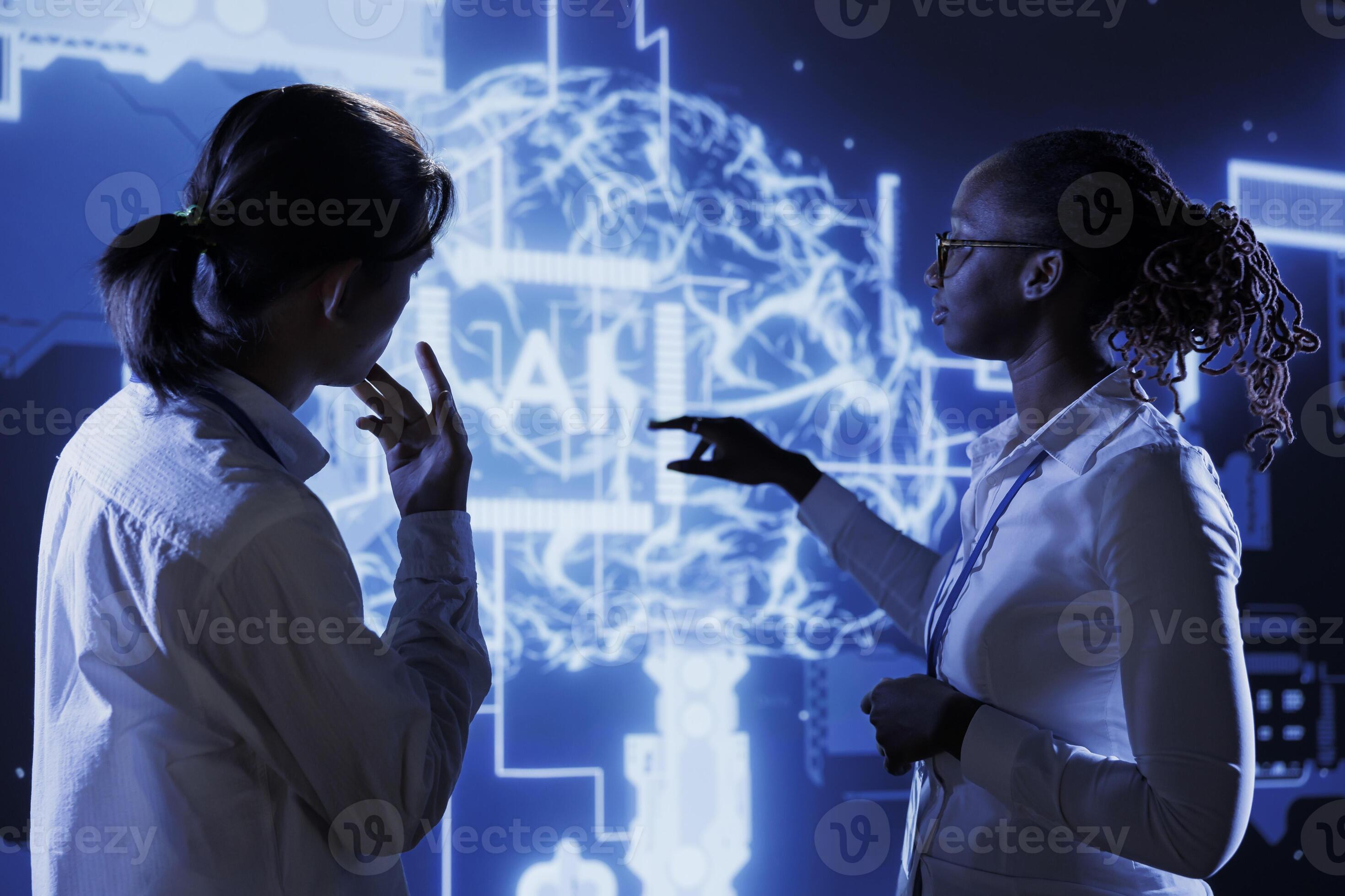 Certified Engineers Brainstorm Ways To Use Ai Cognitive Computing To