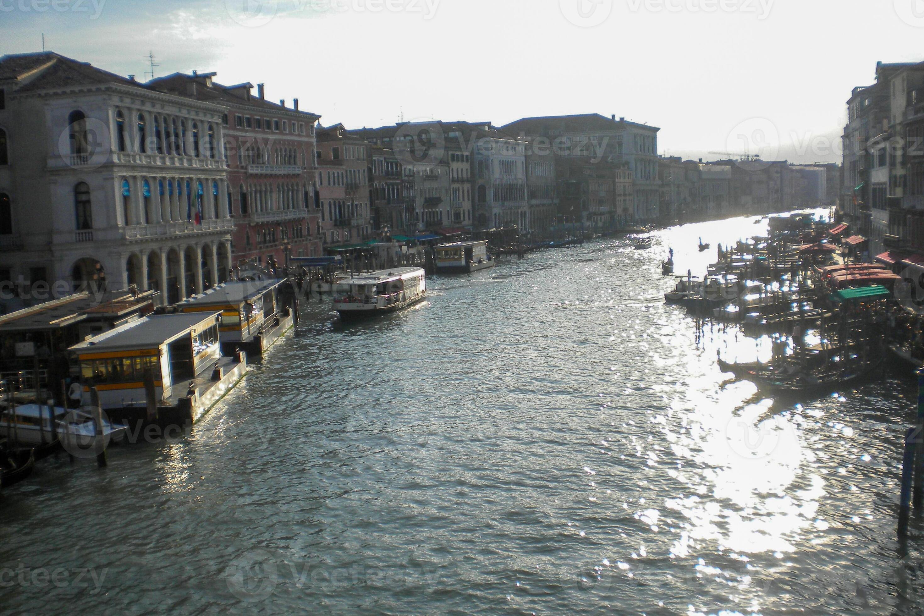 Venice Grand Canal, with its iconic winding waterway flanked by ...