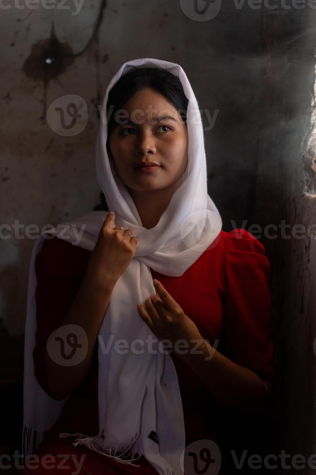 portrait of Cham ethnic girl in Bau Truc pottery village, Phan Rang city, Ninh Thuan province ...