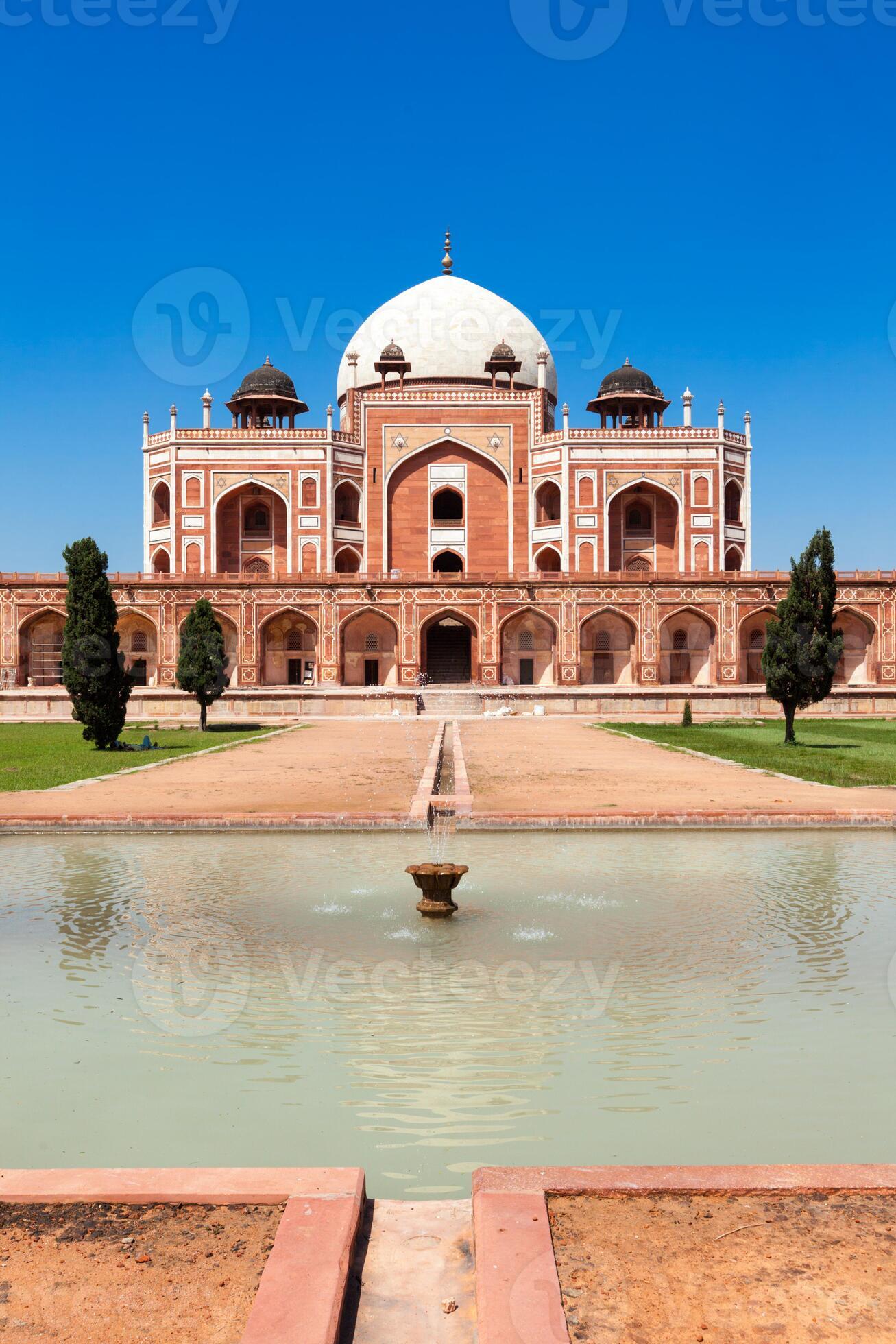 Humayun's Tomb. Delhi, India 45373147 Stock Photo at Vecteezy
