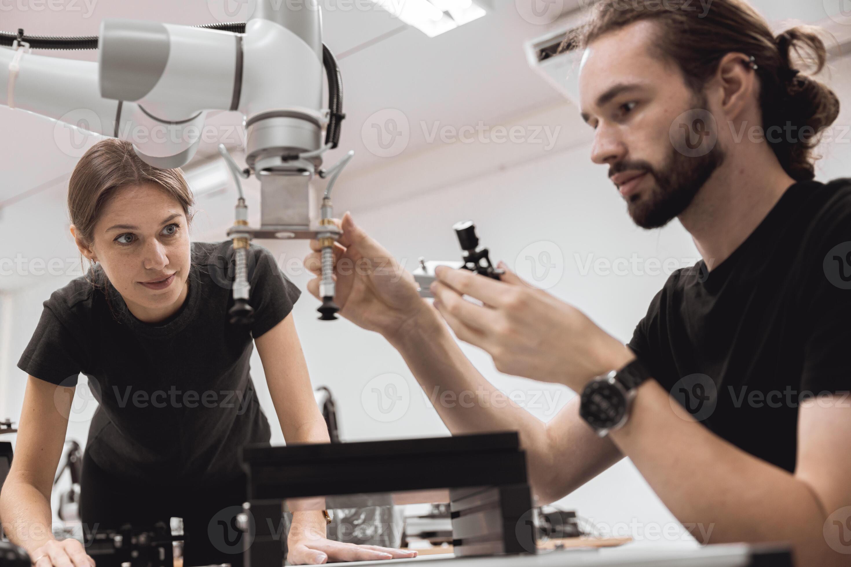 Industrial Robotics program university students learning education ...