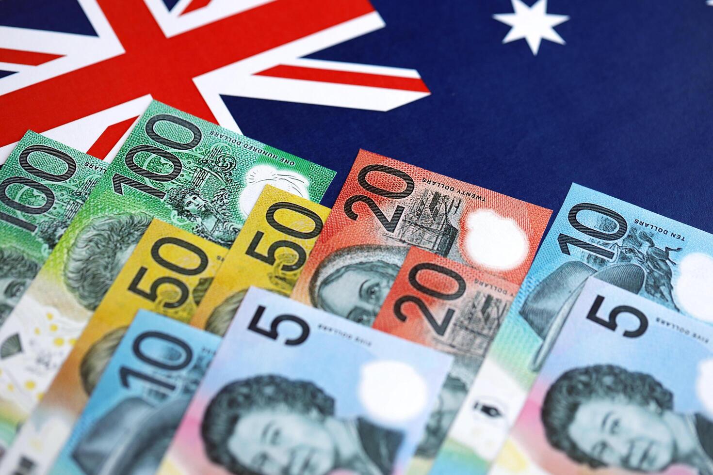KYIV, UKRAINE - JULY 10, 2024 Australian Dollar bills on table, Aussie ... KYIV, UKRAINE - JULY 10, 2024 Australian Dollar bills on table, Aussie ...