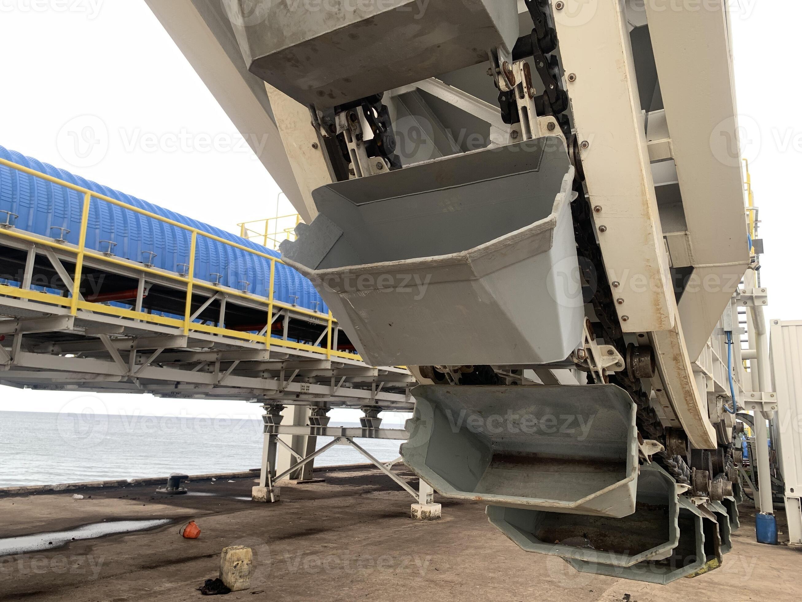Stacker Reclaimer chain bucket on power plant project. 49467874 Stock Photo at Vecteezy