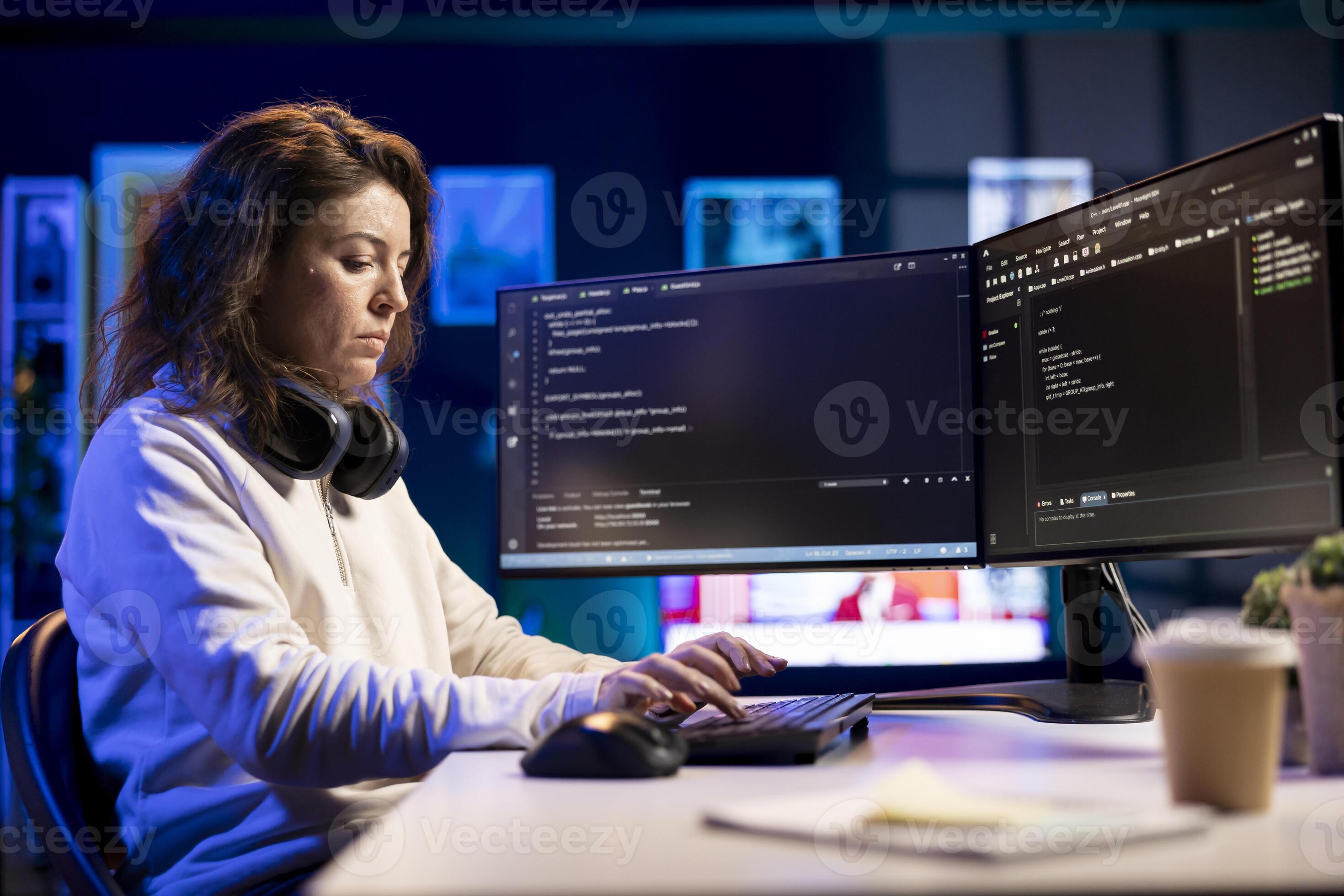 Freelancing Professional Working From Home Developing Software In Java Programming Language