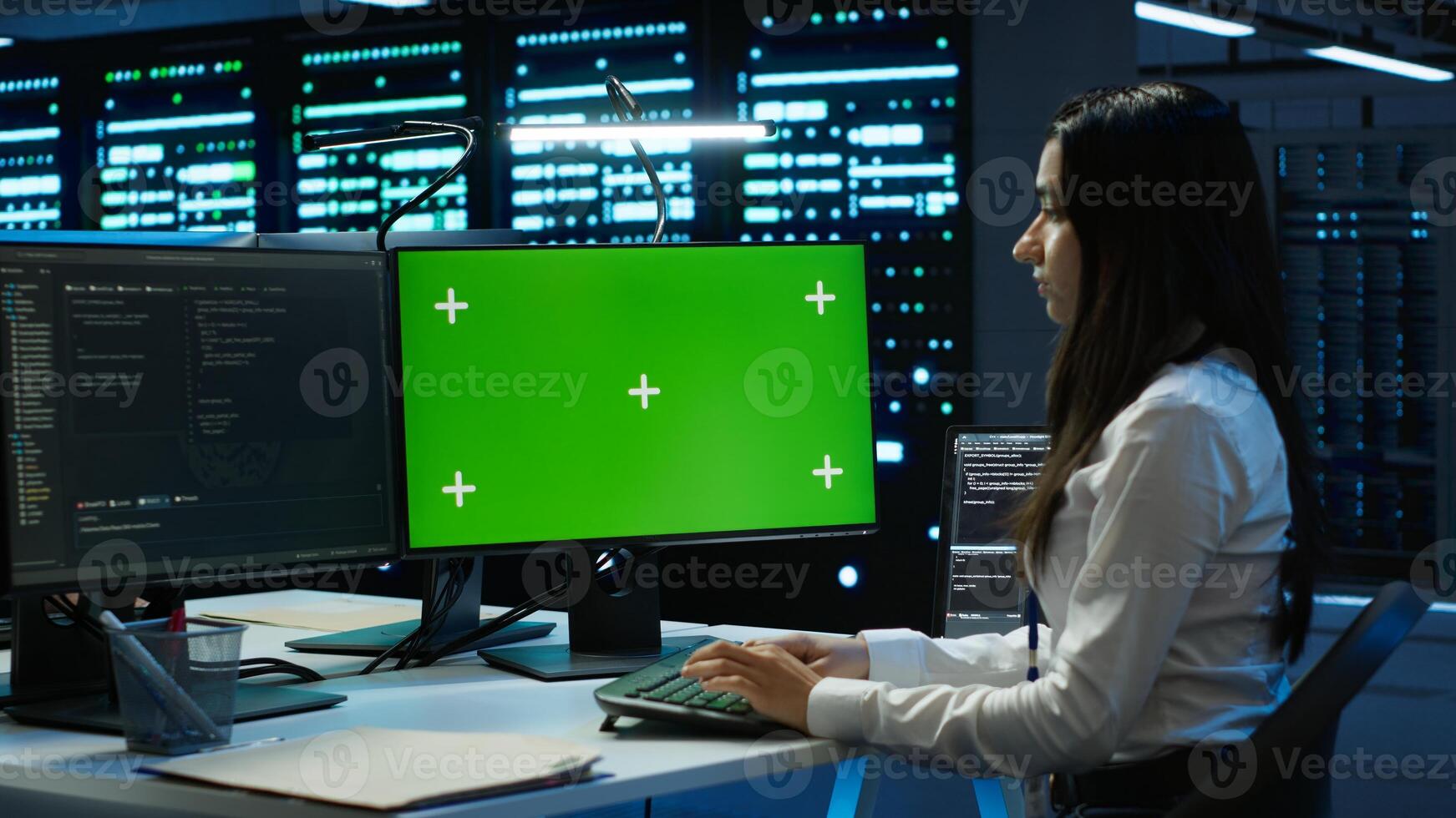 Admin In Data Center Using Mockup Pc To Design Implement And Manage Gear Ensuring Optimal