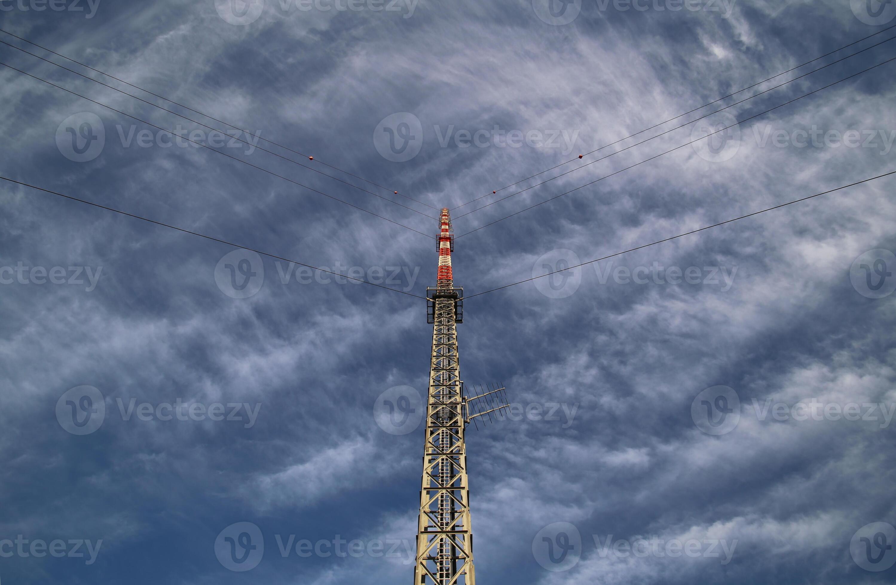 Red and white radio tower in an unusual angle. 55149857 Stock Photo at Vecteezy