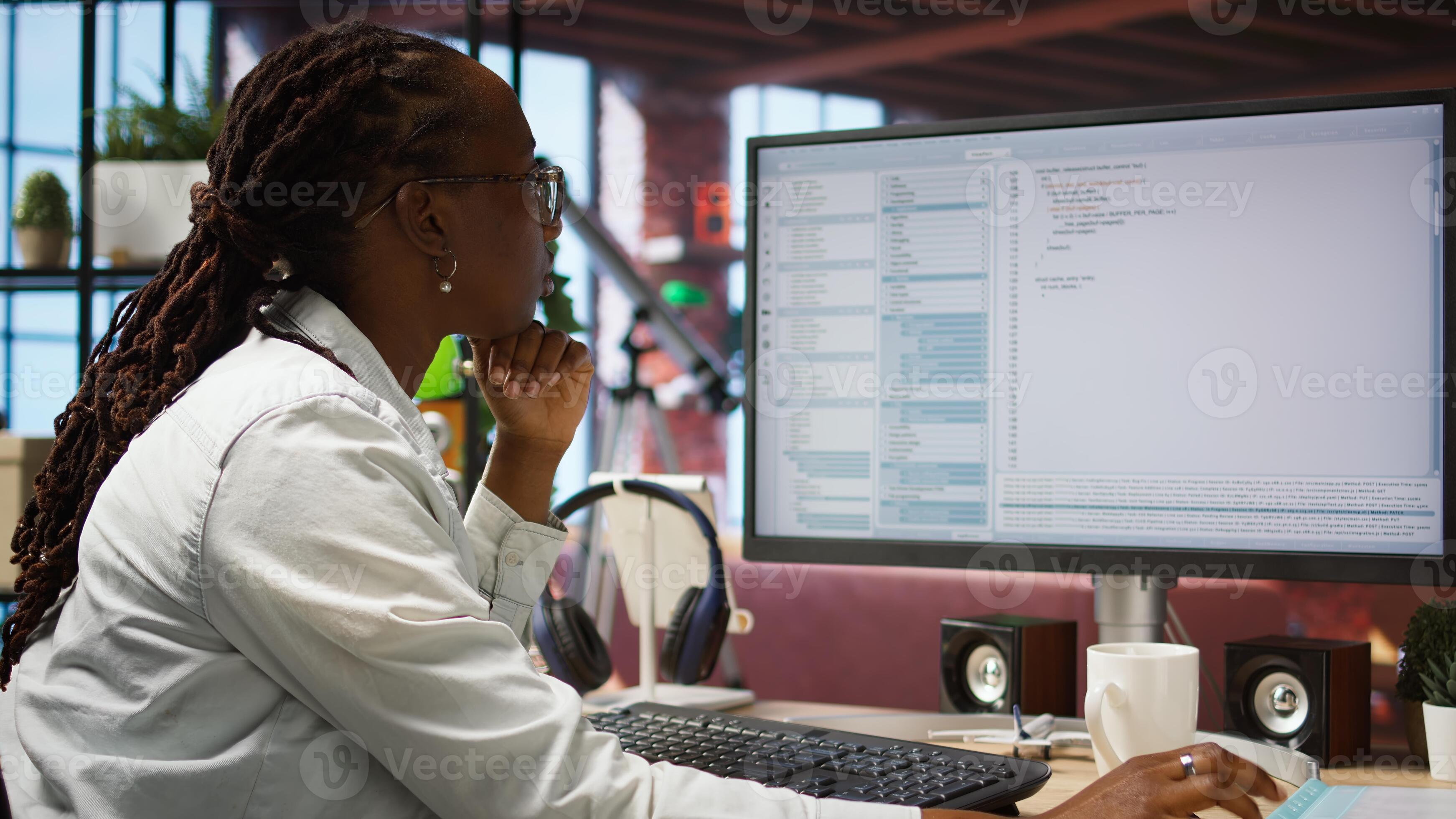 Woman Feeling Worried While Looking At Ui On Pc Screen Having Trouble Executing Programming