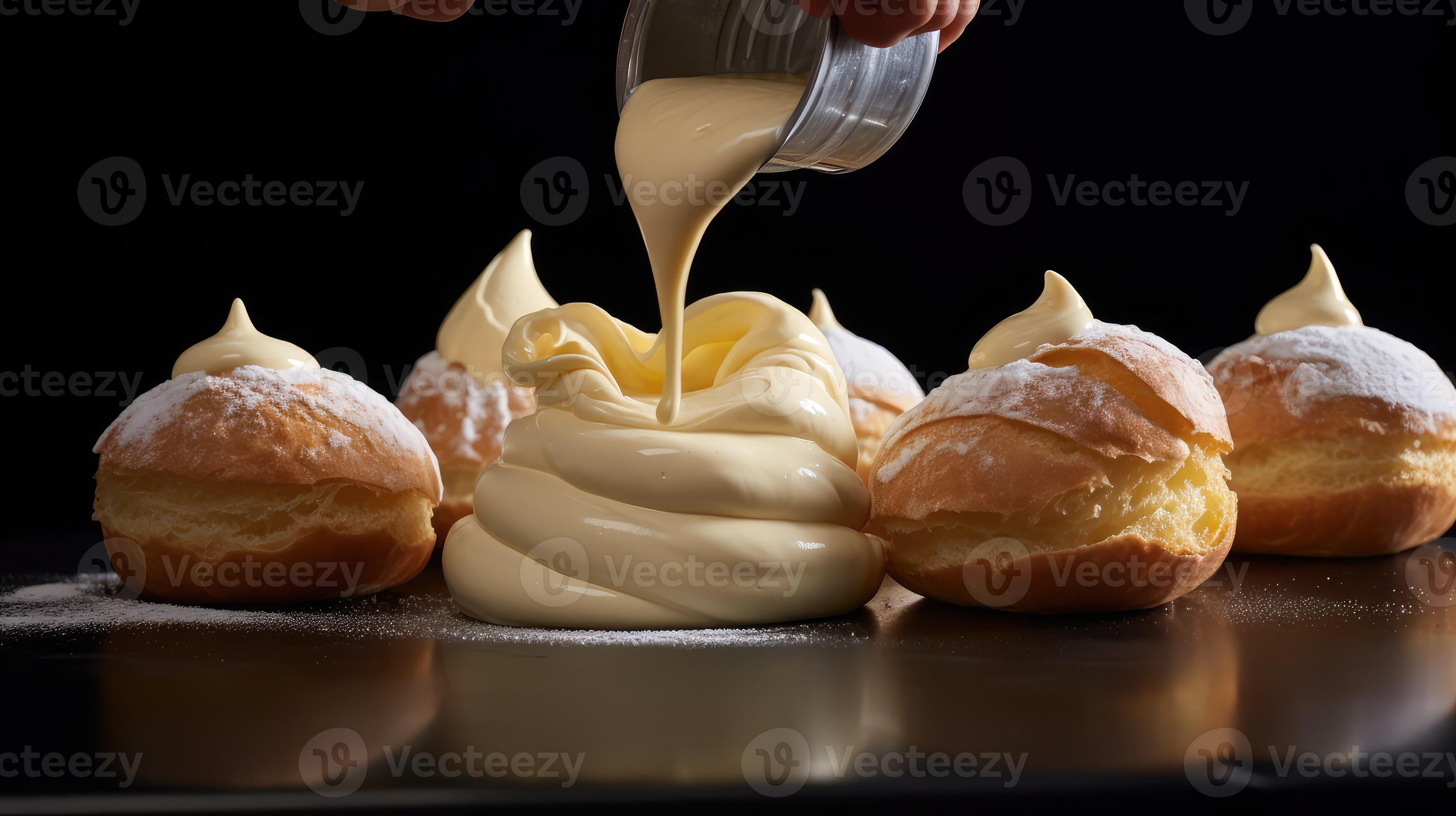 baker piping bag 56116266 Stock Photo at Vecteezy